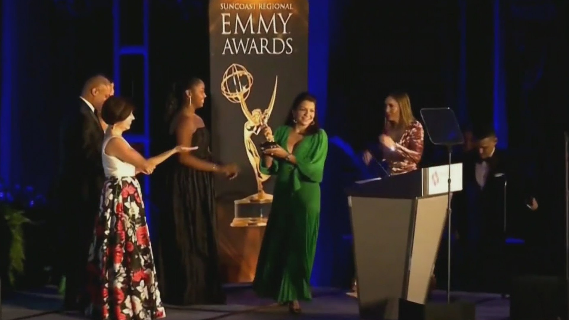 Noticias 23 celebra el haber obtenido 11 premios Emmy por su trabajo ...