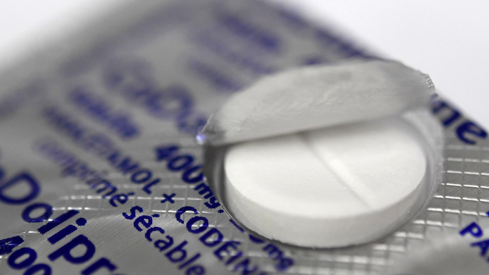 Madre relata la lucha que lleva para erradicar a los opioides de la vida de su hija | Video ...