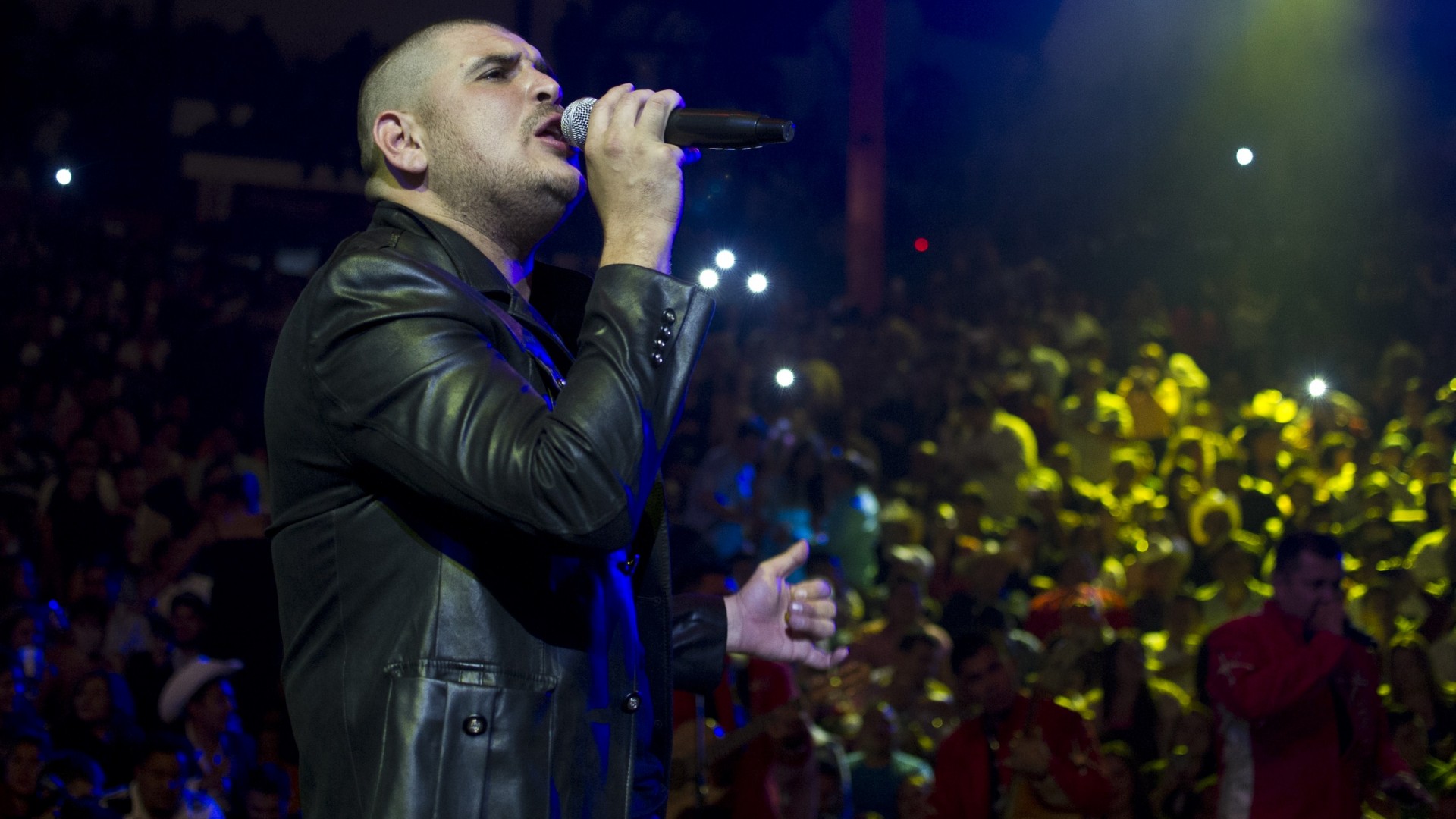 ¿'El Komander' se retira de los escenarios? El mismo artista nos aclara ...