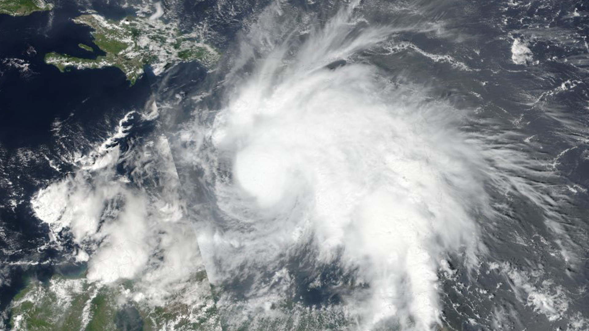 Huracán Matthew, un monstruo de la naturaleza que aterroriza a varios ...