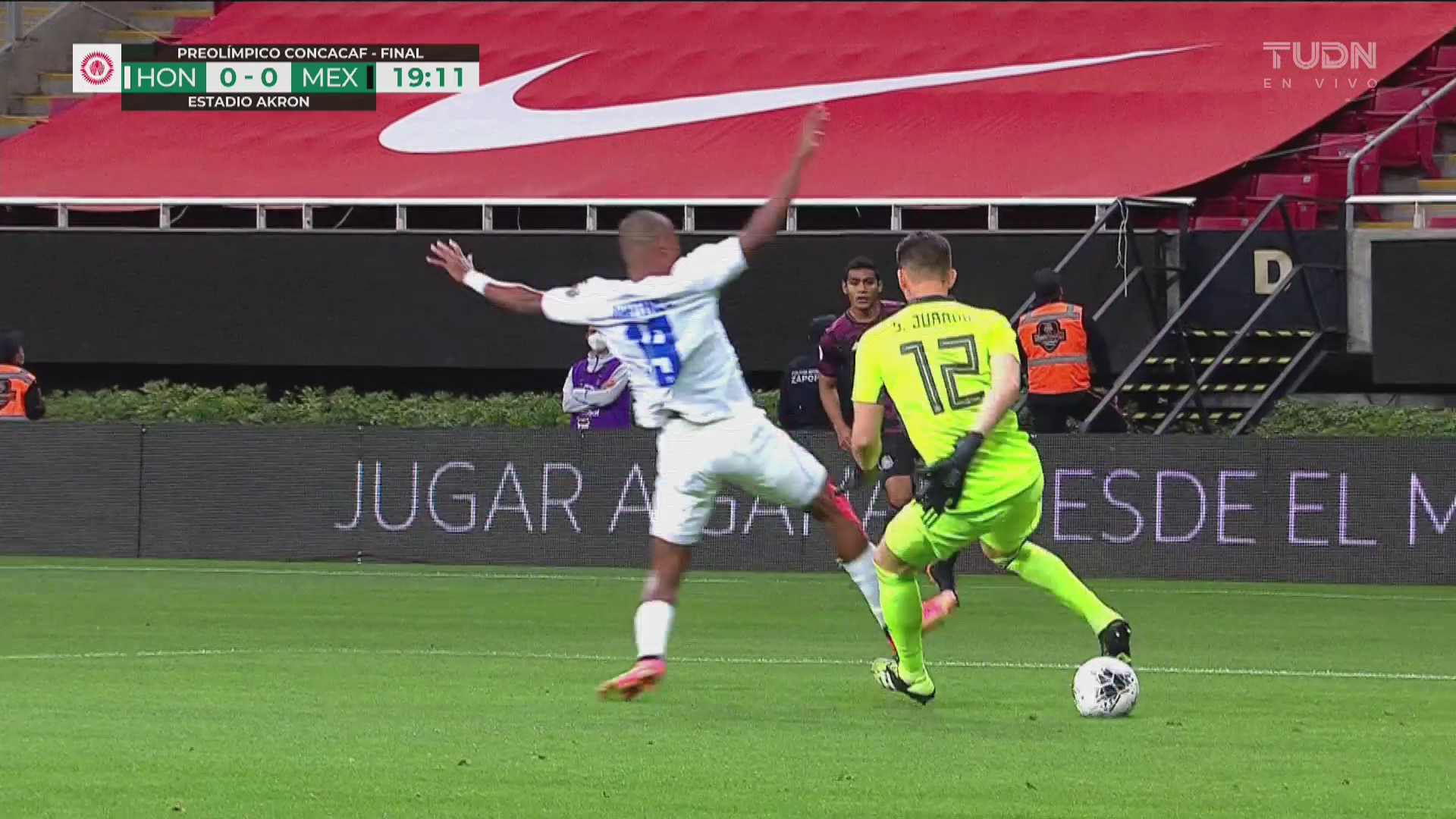 ¡Adiós compadre! Sebastián Jurado se da un lujo y sale jugando ...