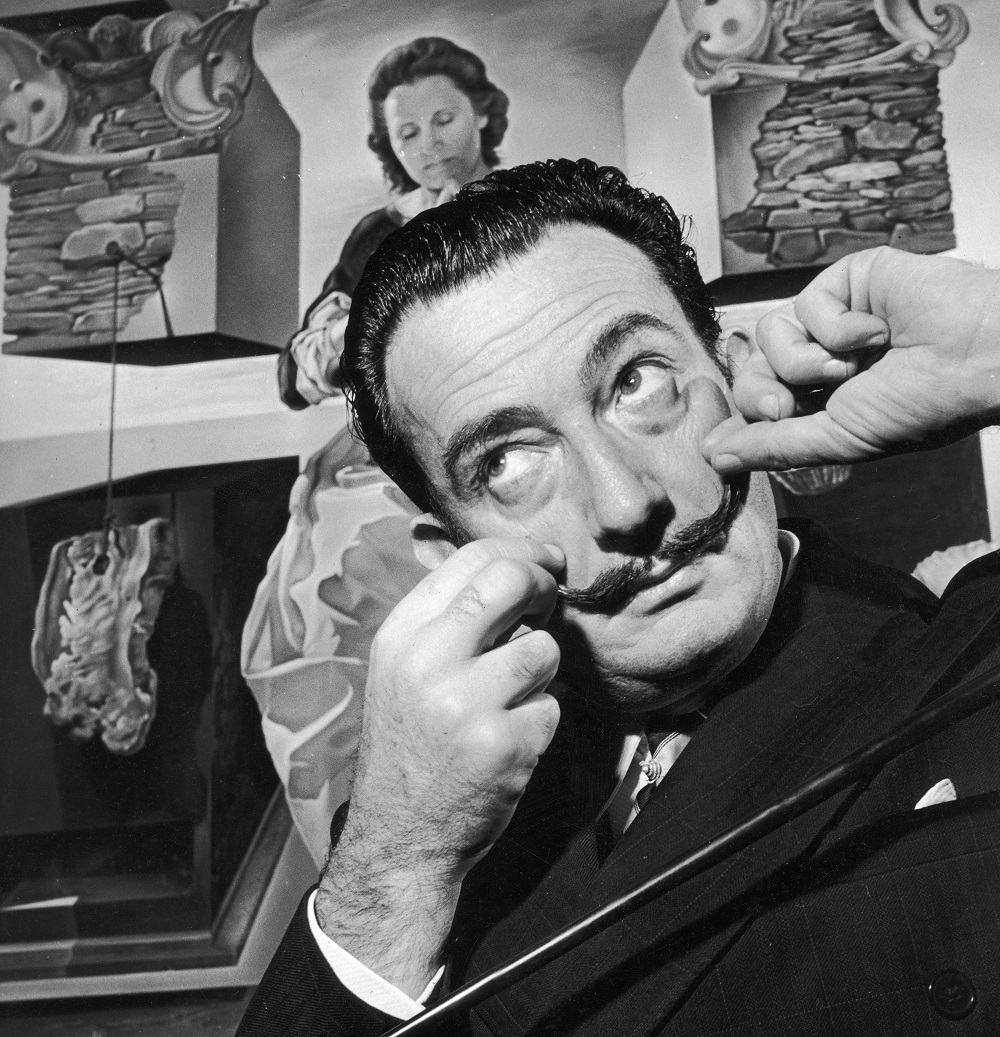 "Fue como un milagro": el peculiar bigote de Salvador Dalí aparece ...