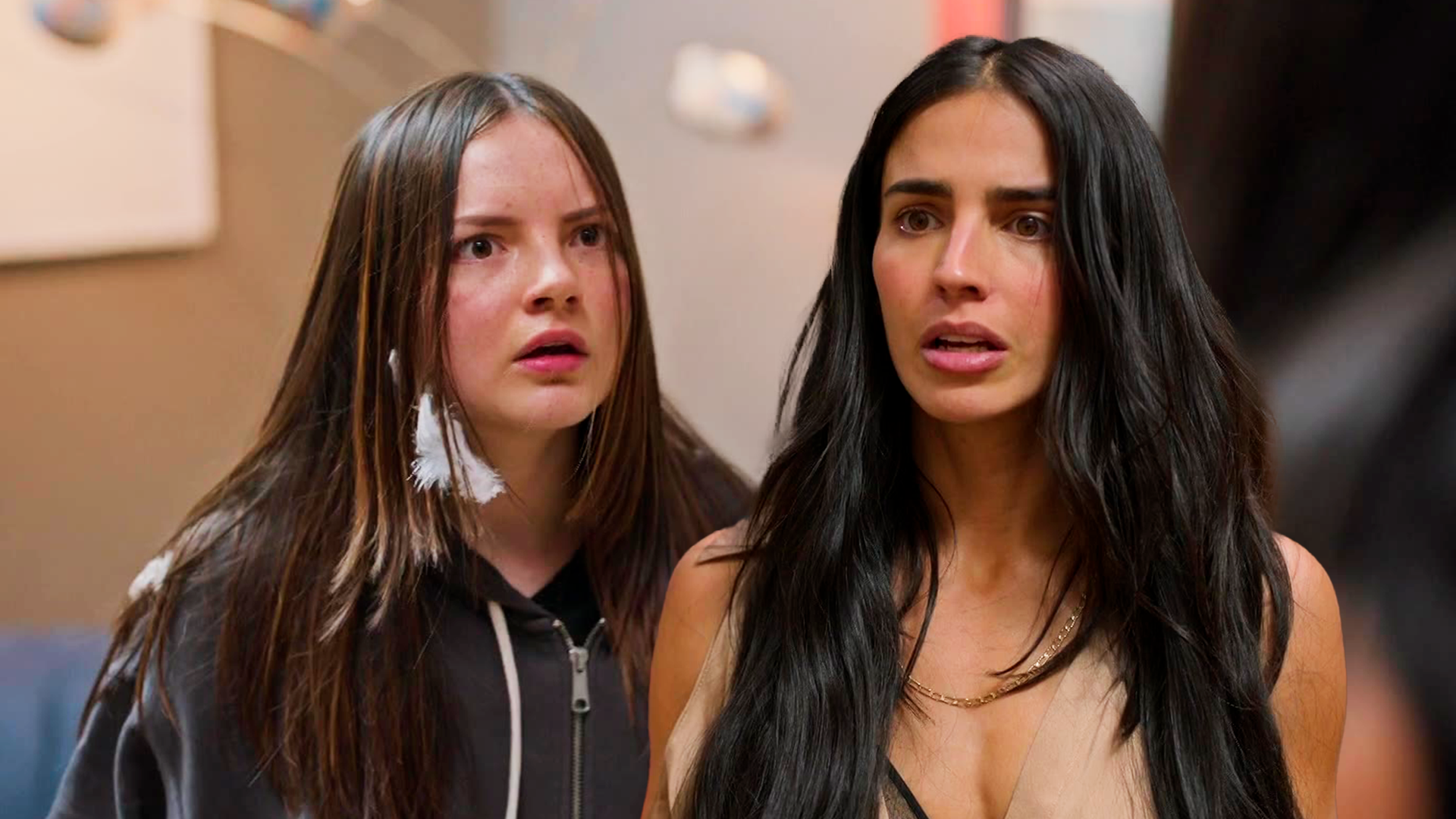 LALOLA: Lola le confiesa a Sol que es en realidad Lalo | Series LALOLA ...