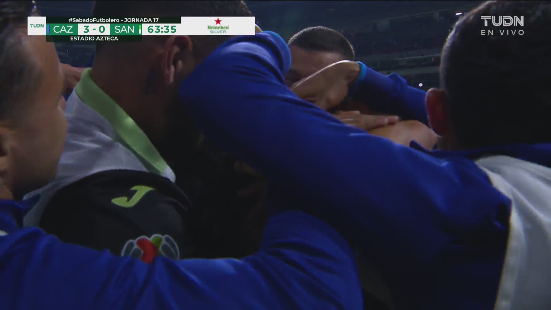 ¡Aprovechan el regalo! Antuna no perdona y pone el 3-0 de Cruz Azul | TUDN Liga MX | TUDN