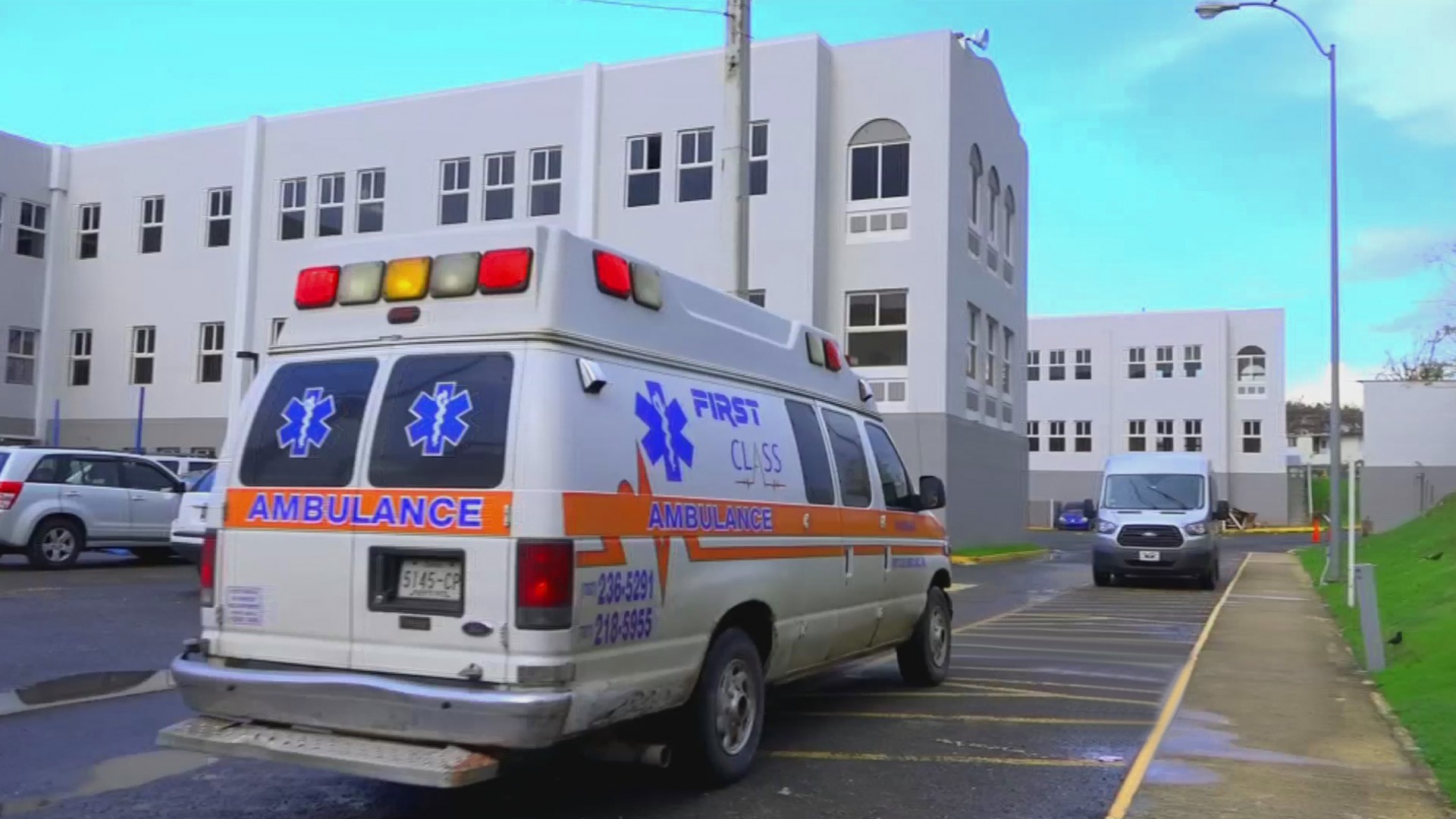 Personas sin seguro médico en Puerto Rico podrán adquirir medicamentos ...