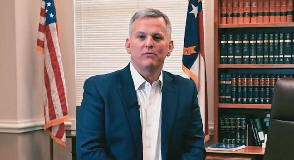 Corte de Apelaciones impide procesar al fiscal general Josh Stein por ...