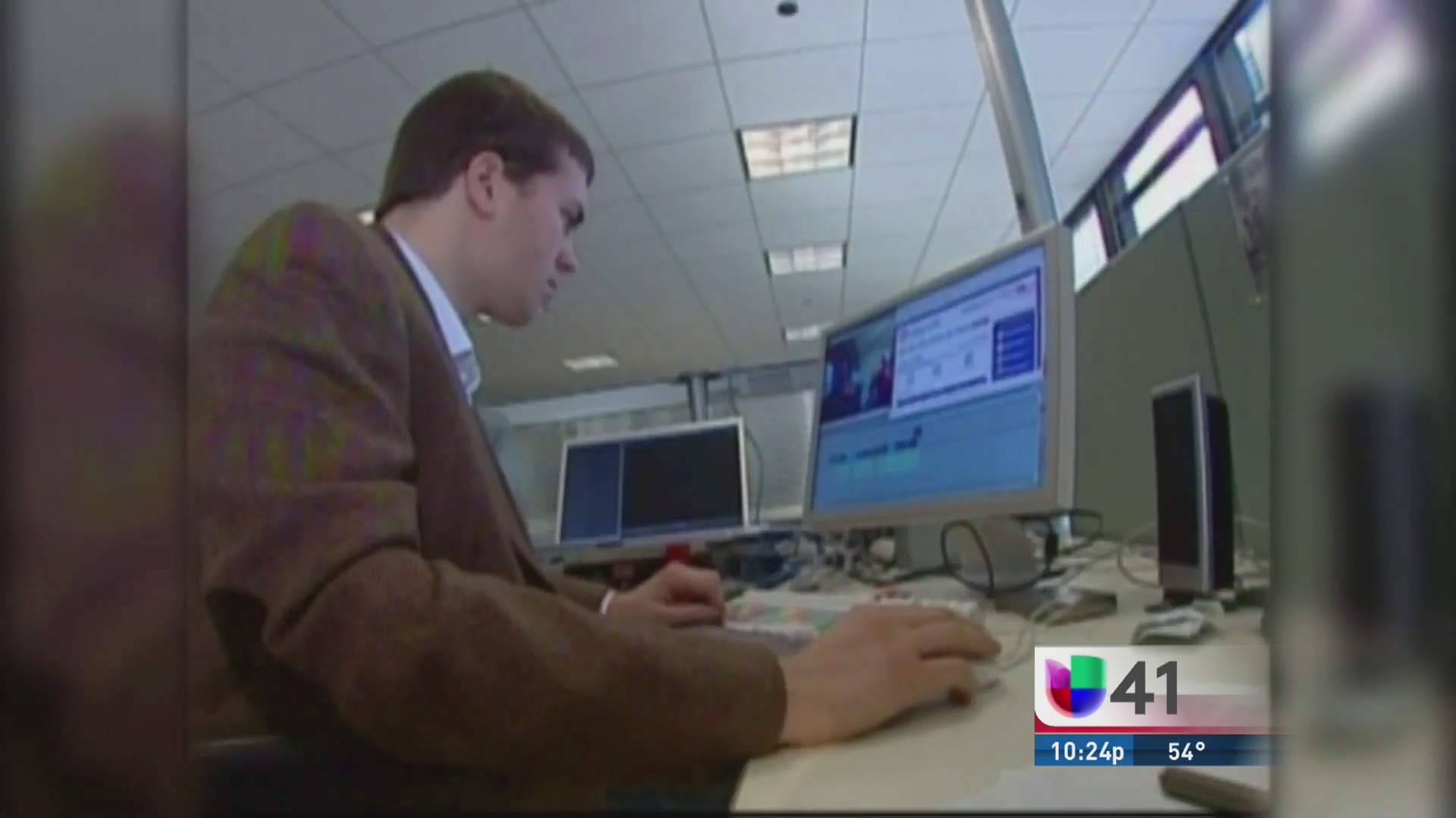 El acoso laboral es similar a la violencia doméstica | Video ...