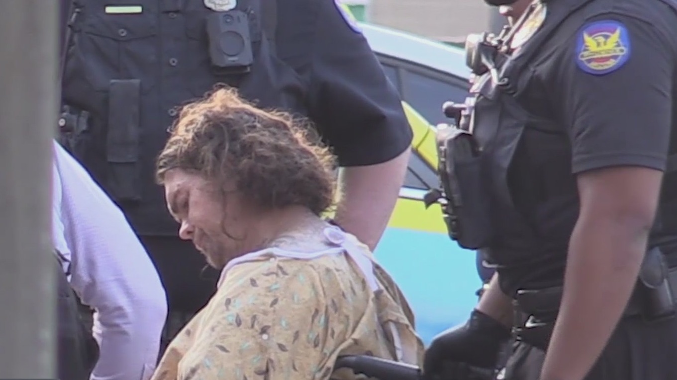 Nicholas Cowan evade estar tras las rejas y vuelve al hospital por ...