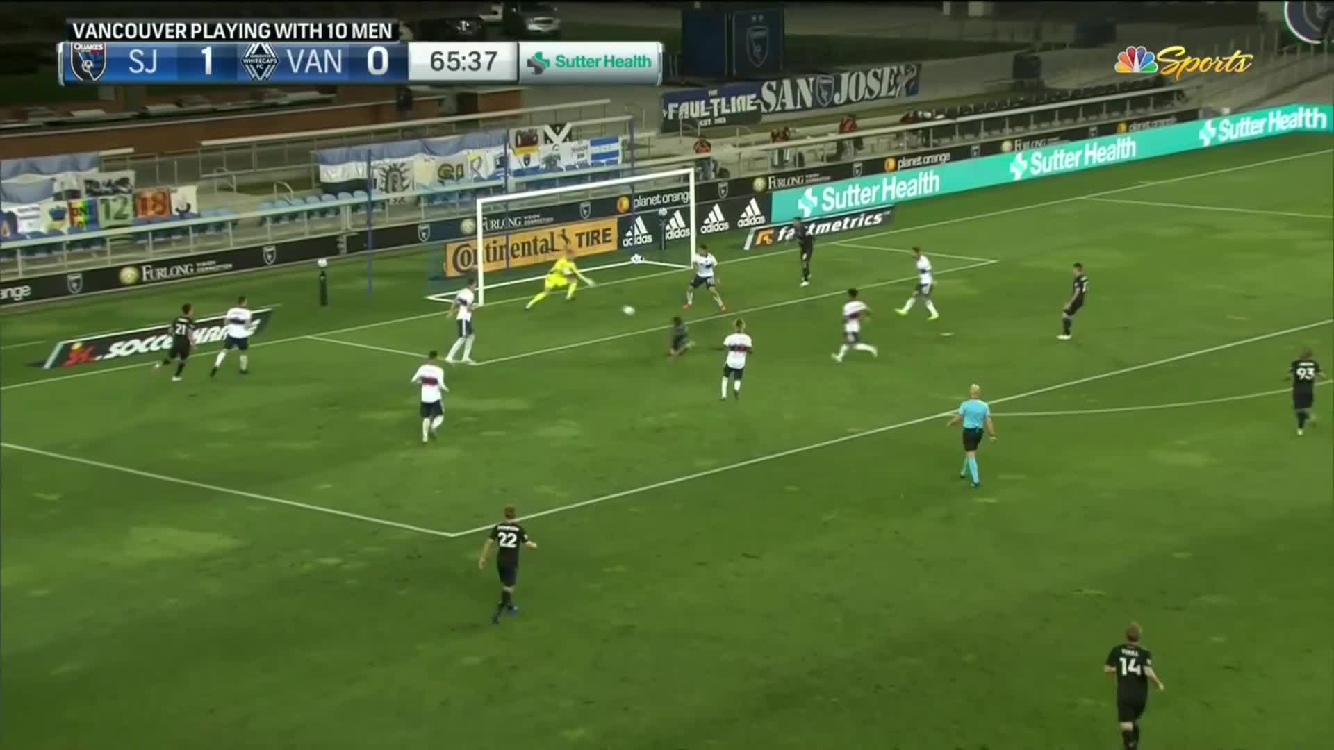 Argentino Andy Ríos define de primera y marca el 2-0 para los ...