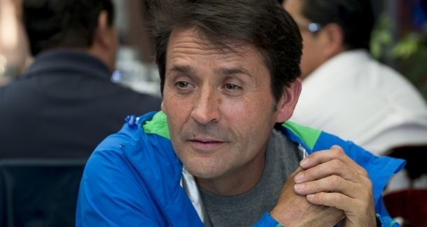 ALEJANDRO ARAGÓN | Las Estrellas Home CEA | Las Estrellas