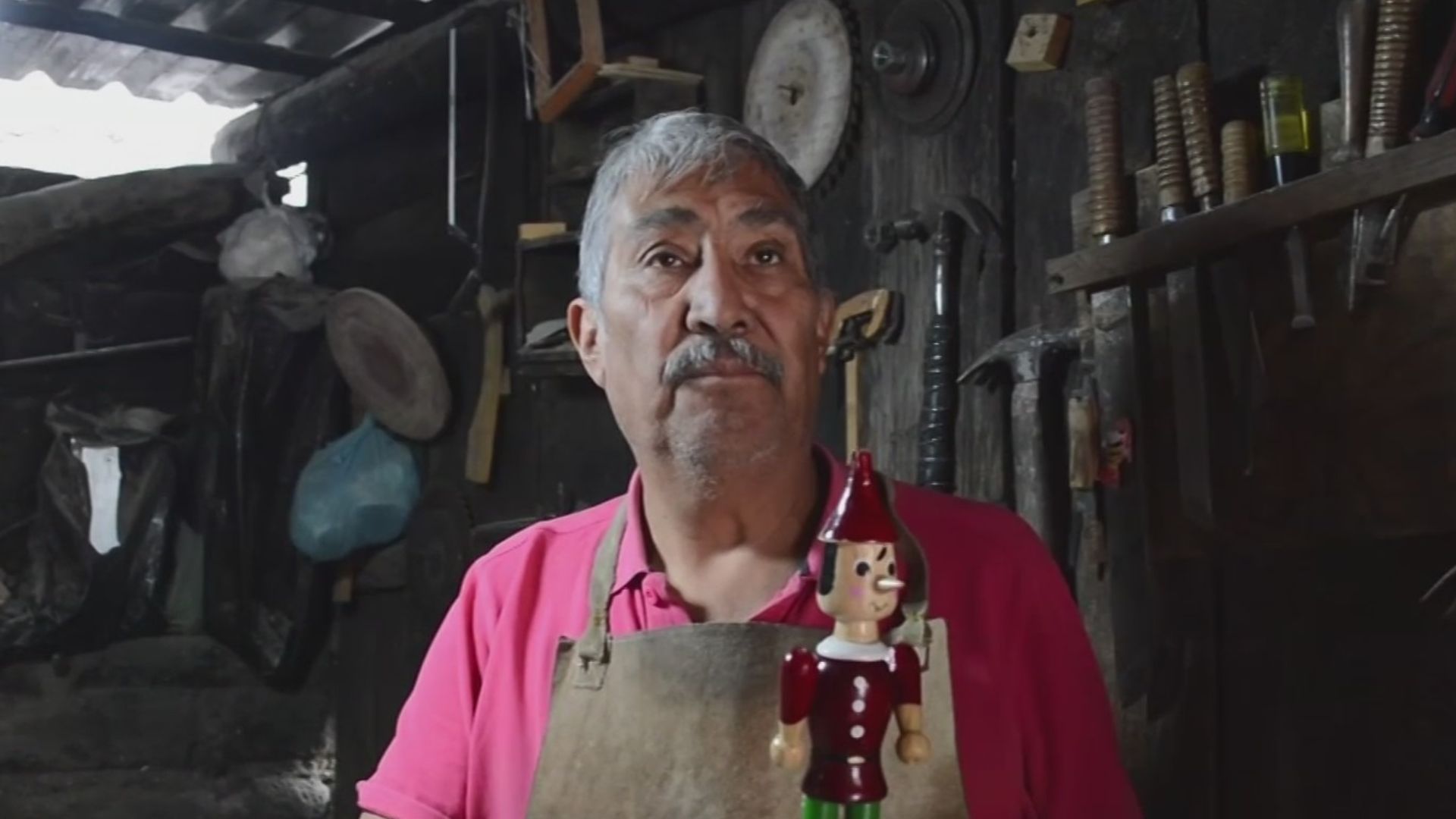 Conoce la historia del Gepetto mexicano, el artesano que le da vida a ...