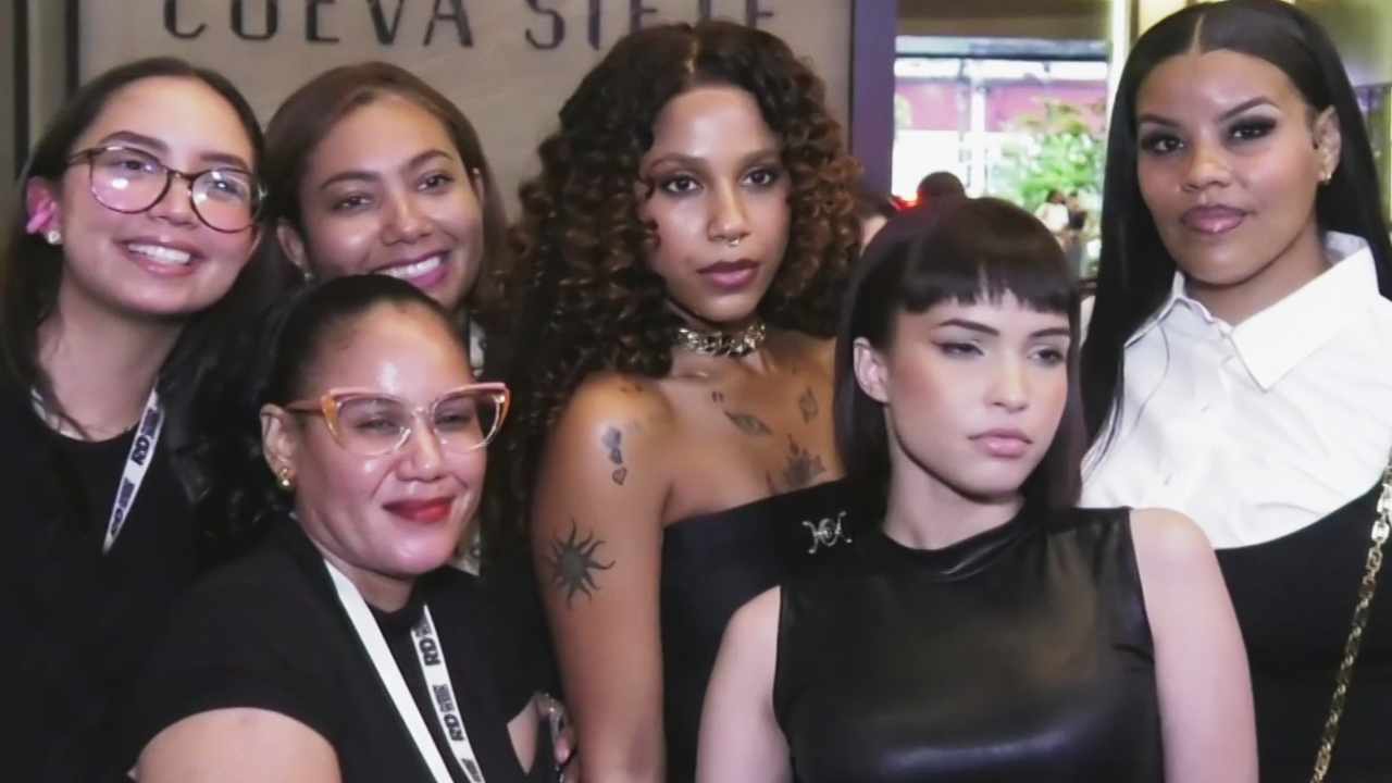 Tokischa con causa: del Fashion Week de Paris a un desfile de mujeres reclusas | Shows El Gordo ...