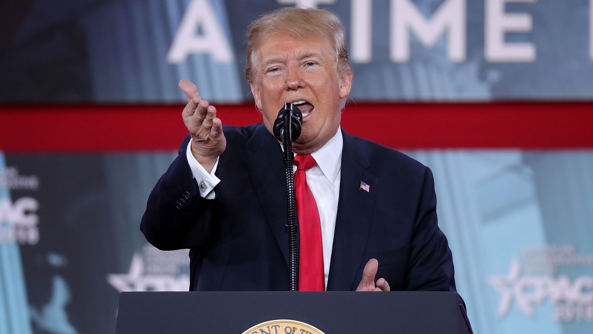 Trump Aprovecha La Convención Conservadora Para Insistir En Armar A