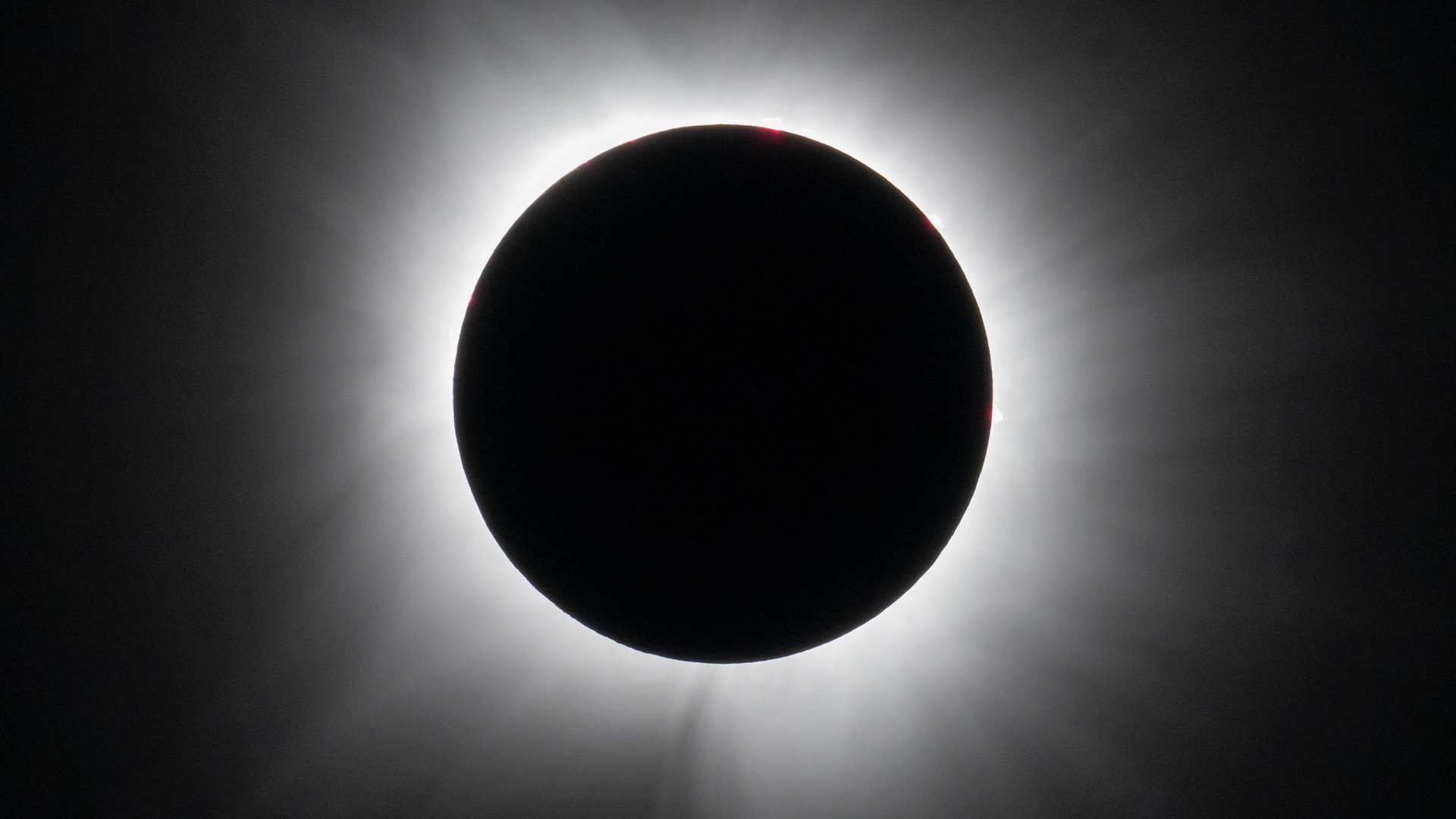 Las mejores imágenes del eclipse solar total 2024 desde diversos ...