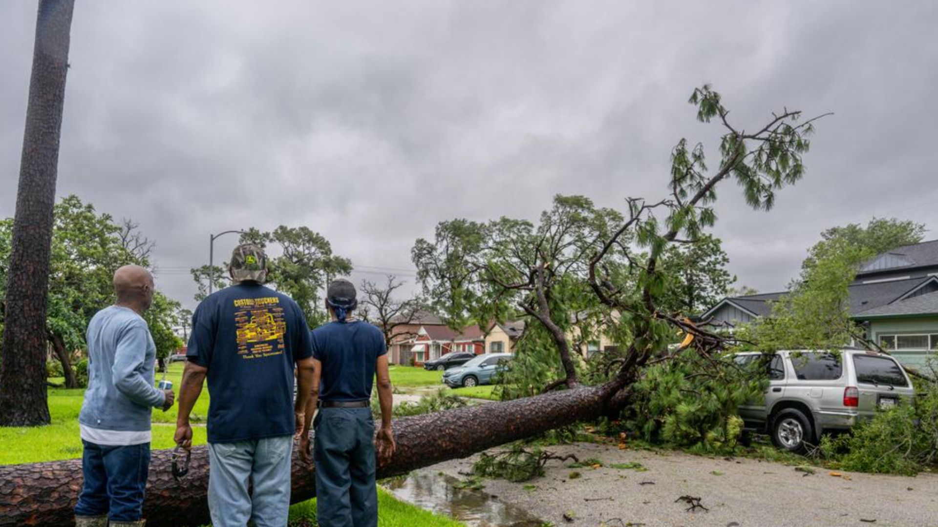 Ayuda de FEMA en Houston: ¿Cómo pedir ayuda si fuiste afectado por el ...