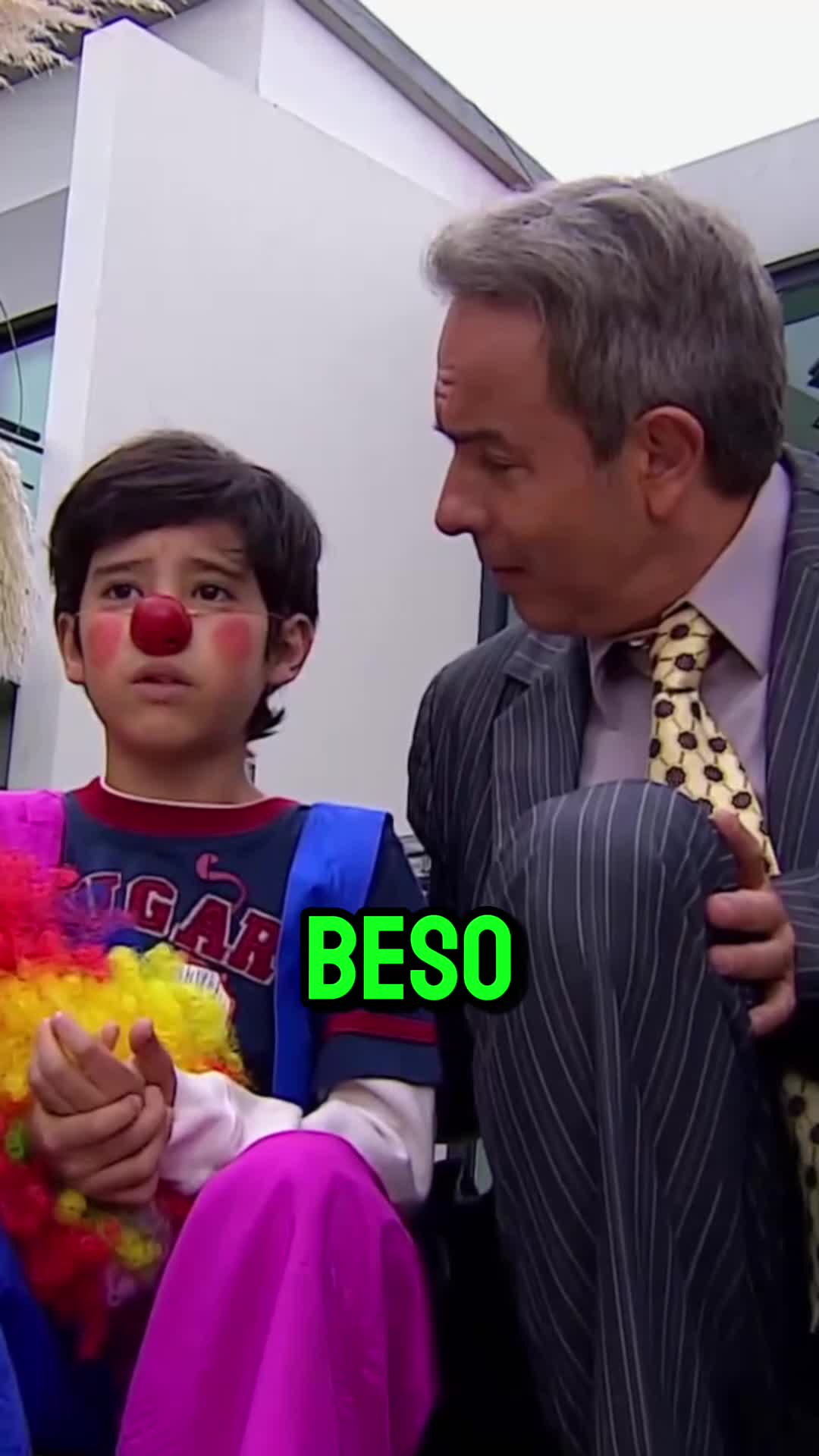 Nilo se reencuentra con su primer amor | Series La Rosa de Guadalupe ...