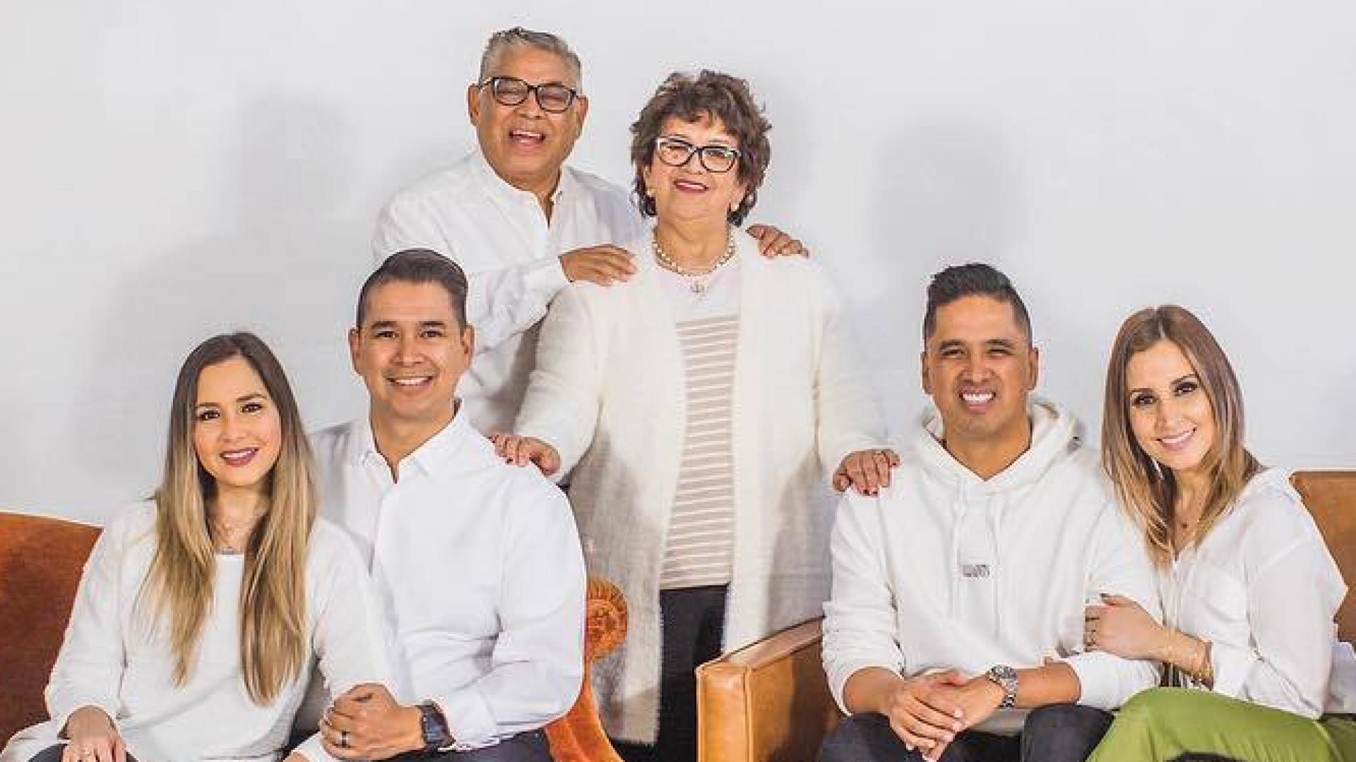 Muerte, pobreza y violencia: la trágica historia del fundador de 'Miel ...