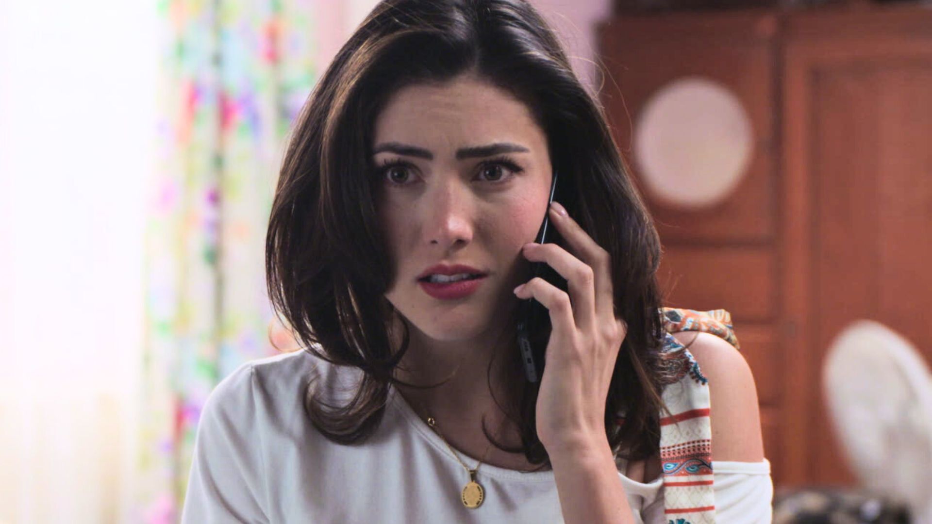 Resumen de Fugitivas capítulo 17 | Novelas Fugitivas | Univision