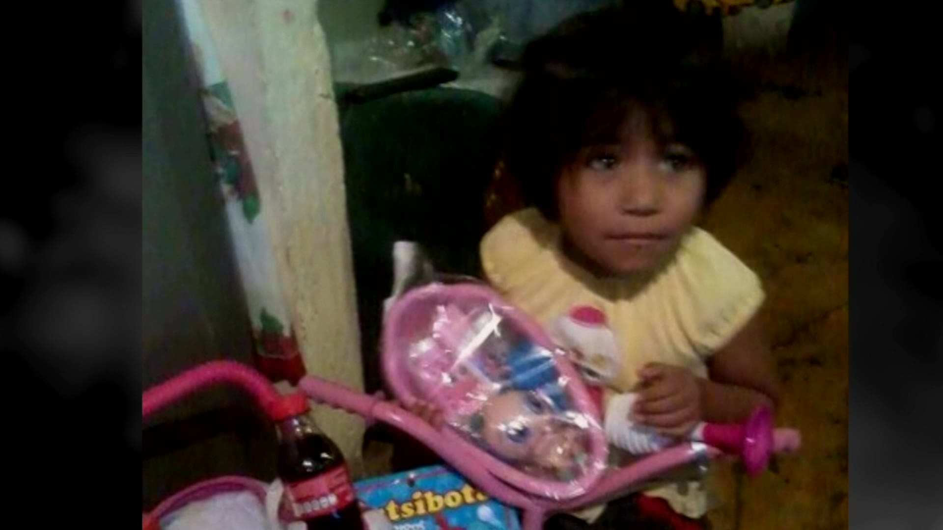Crónicas De Impacto El Espeluznante Caso De ‘calcetitas Rojas Shows
