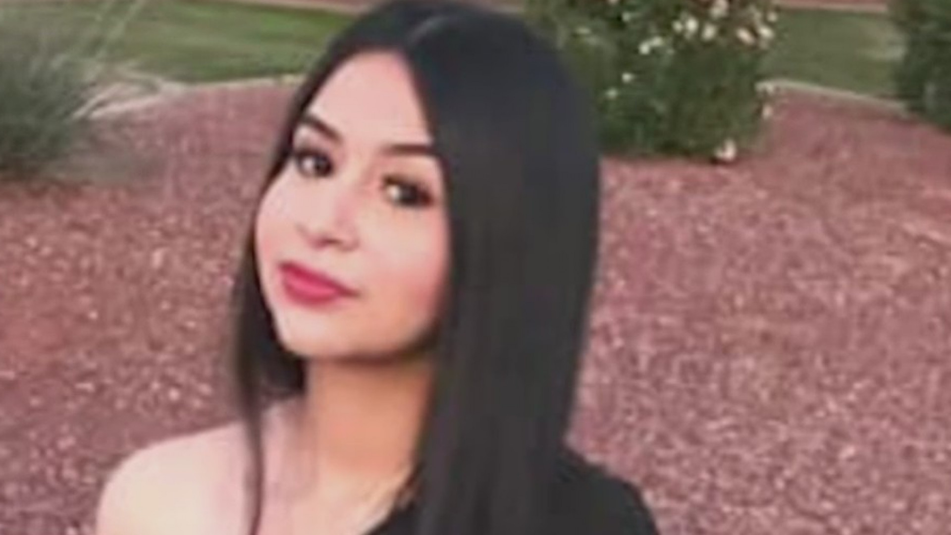 La policía busca pistas en el asesinato de Itzel Espinoza, joven de 17 años | Video | Univision ...