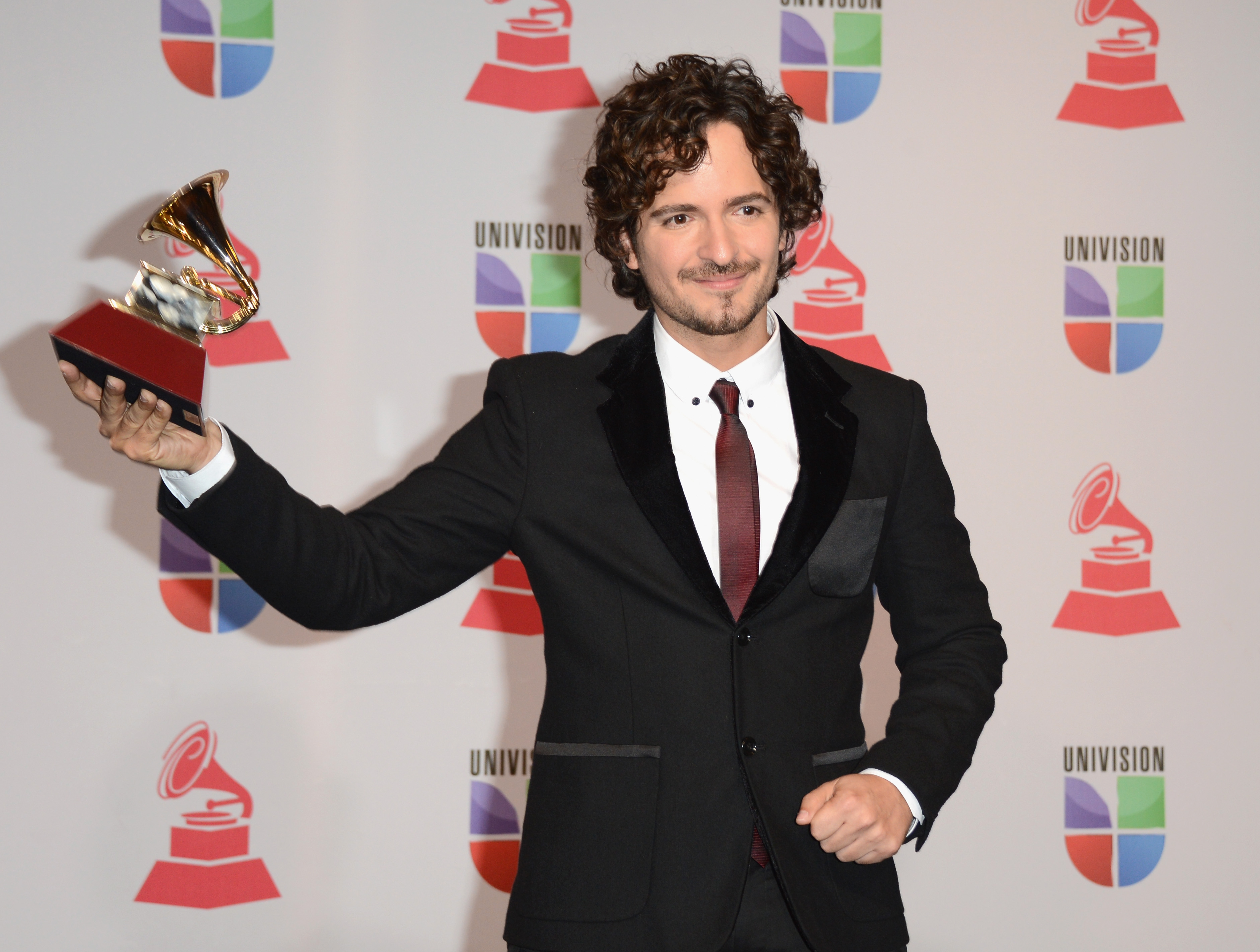 ¡Tommy Torres prepara material discográfico para 2016! | Shows Hoy ...