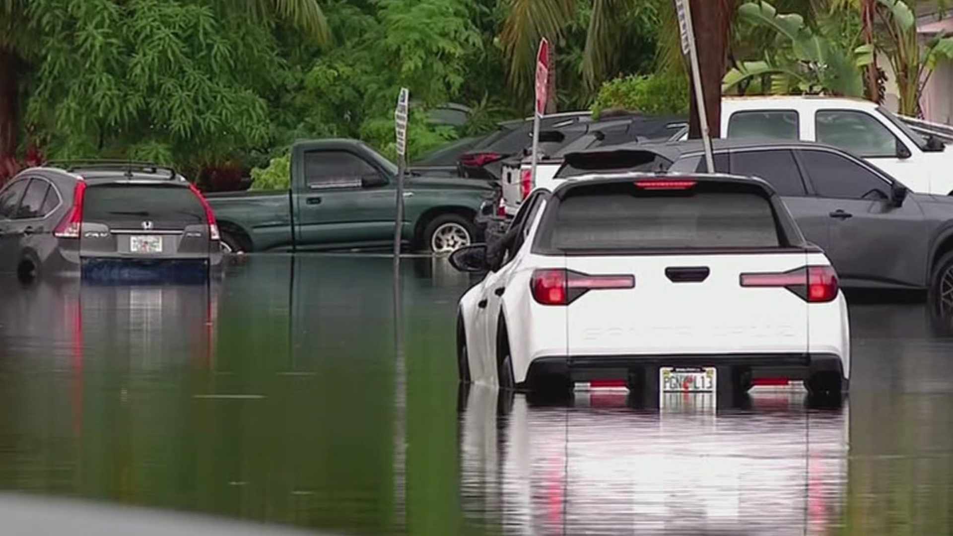 Lluvias en North Miami: 14 familias tienen que ir a un refugio por los ...