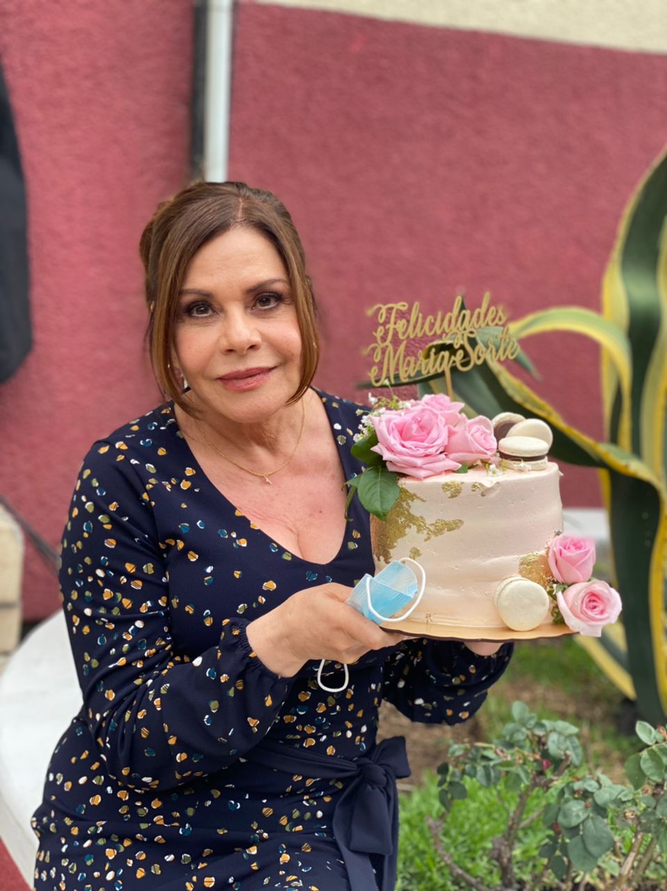 Diseñando tu amor celebra cumpleaños de María Sorté | Home Televisa ...