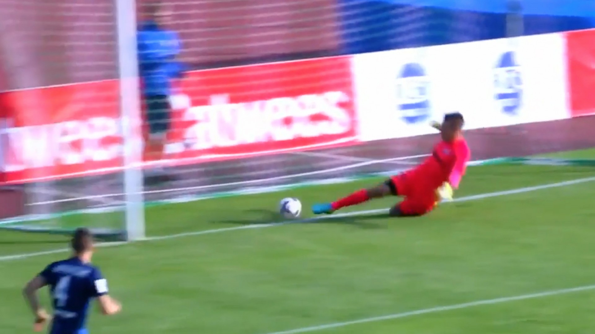 Este es el autogol más rápido y curioso de la historia: el rival no ...