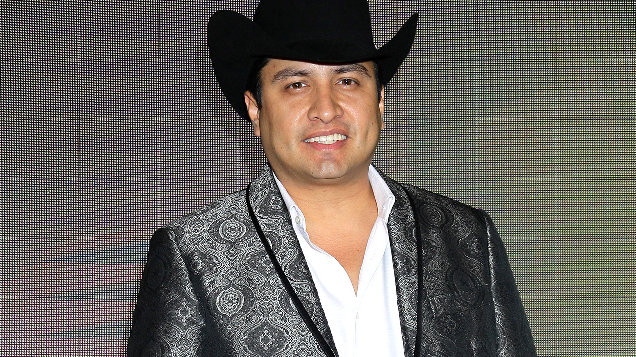 Julión Álvarez revela por qué fue multado y reacciona a las críticas ...