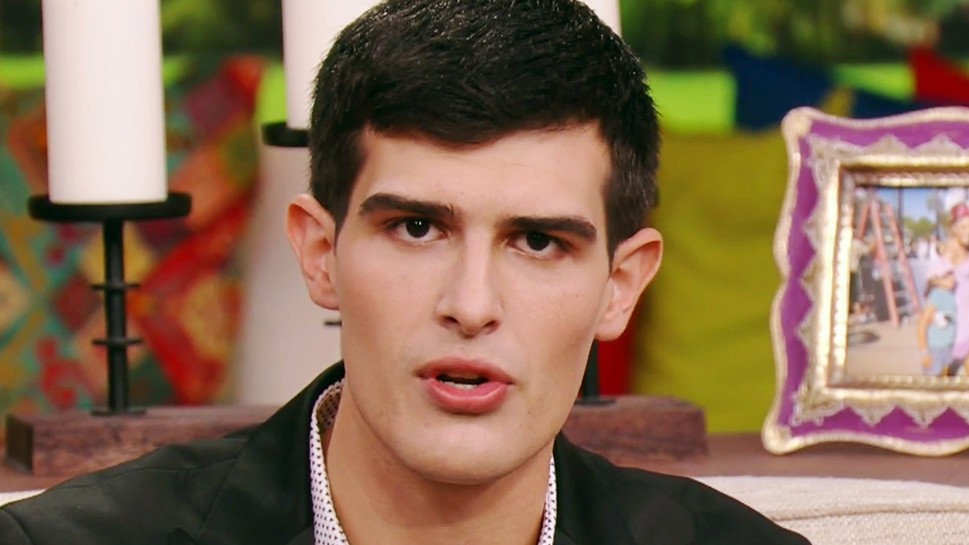 Adriel Favela revela que le dispararon en un atentado y la razón por la ...