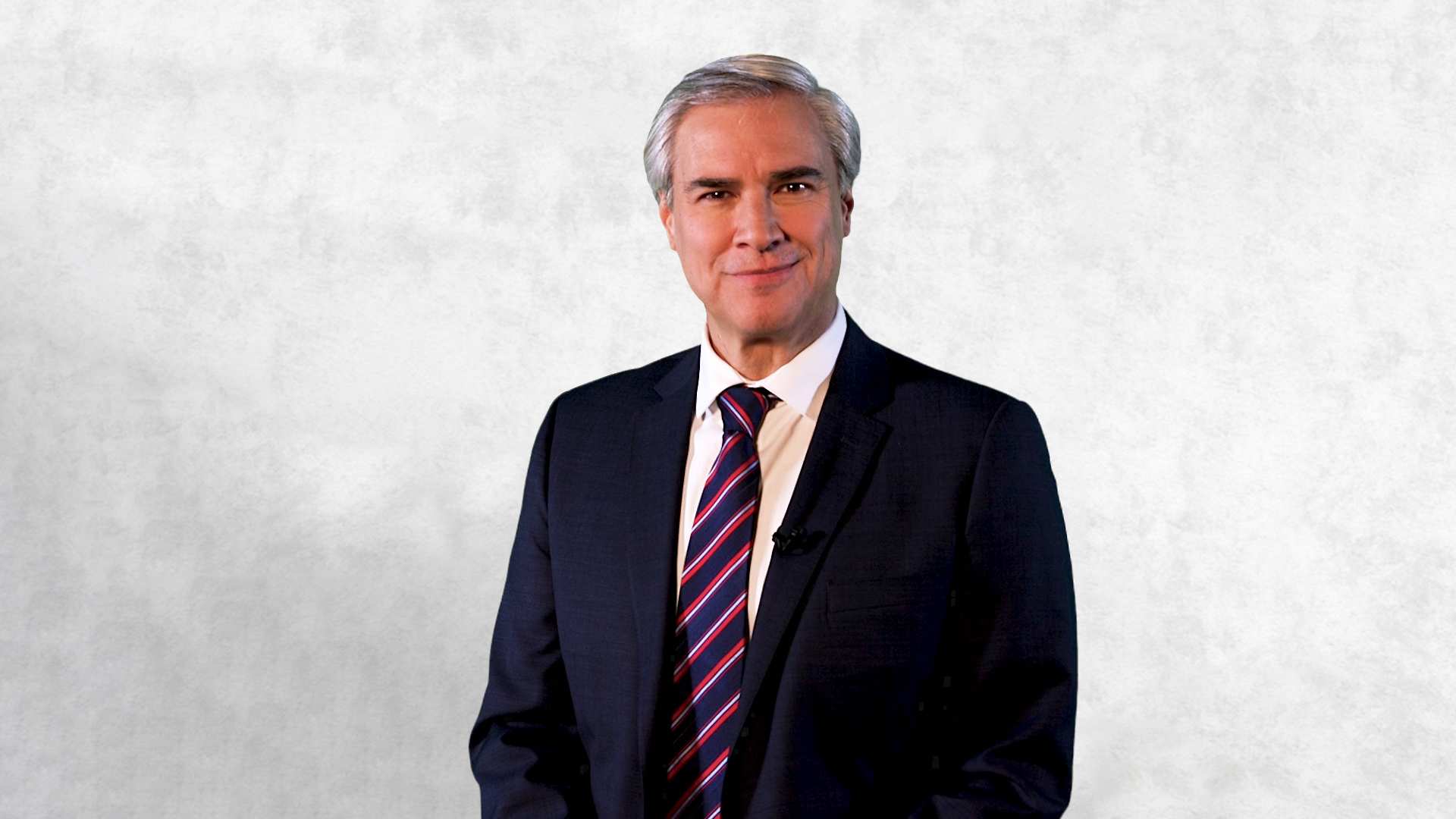 Conoce a ‘Claudio Reyes’, el exitoso padre de ‘Ricardo’ en ‘Como tú no ...