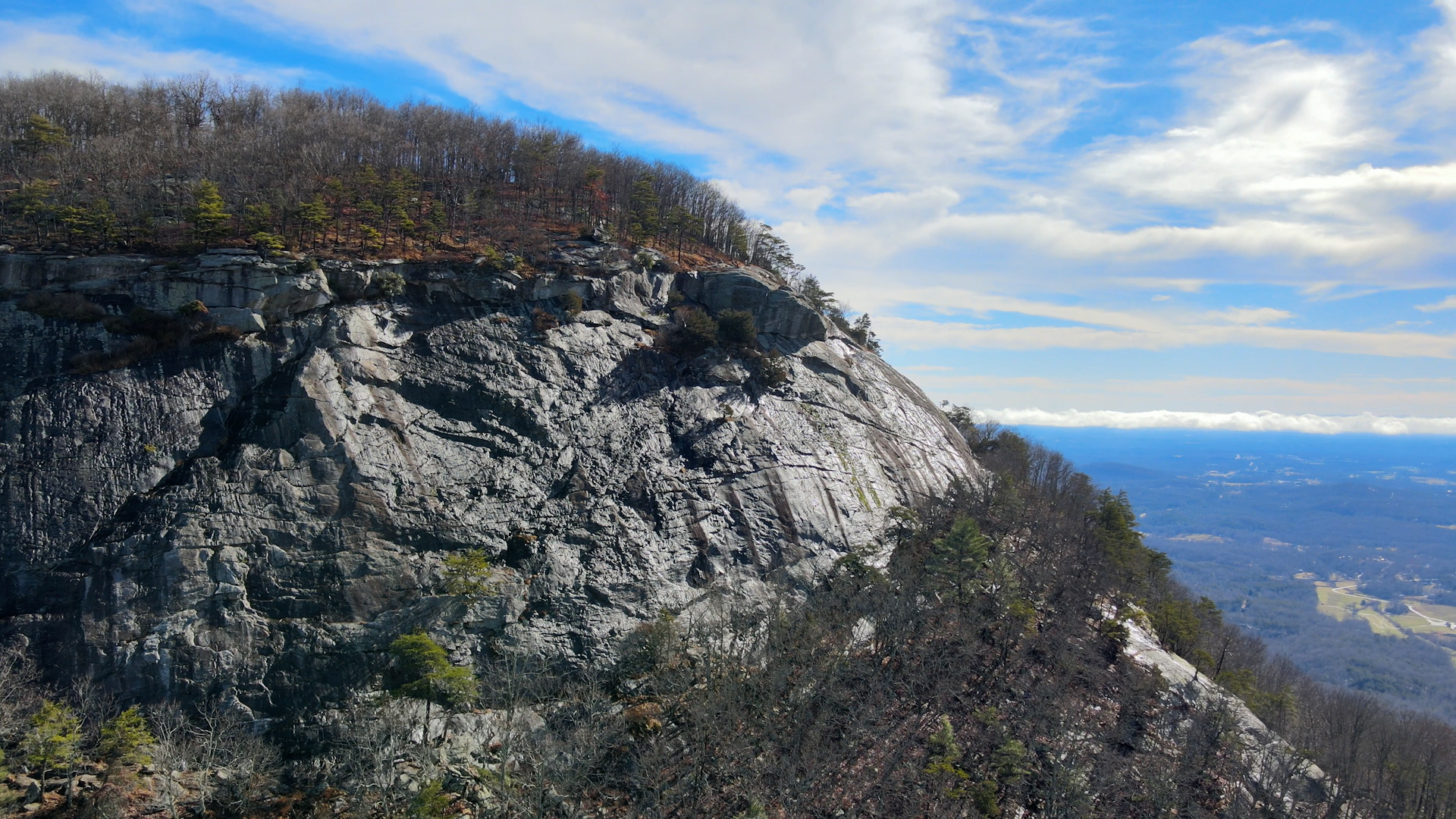 Así es Mount Yonah, el impresionante coloso de roca en el norte de Georgia | Video | Univision ...