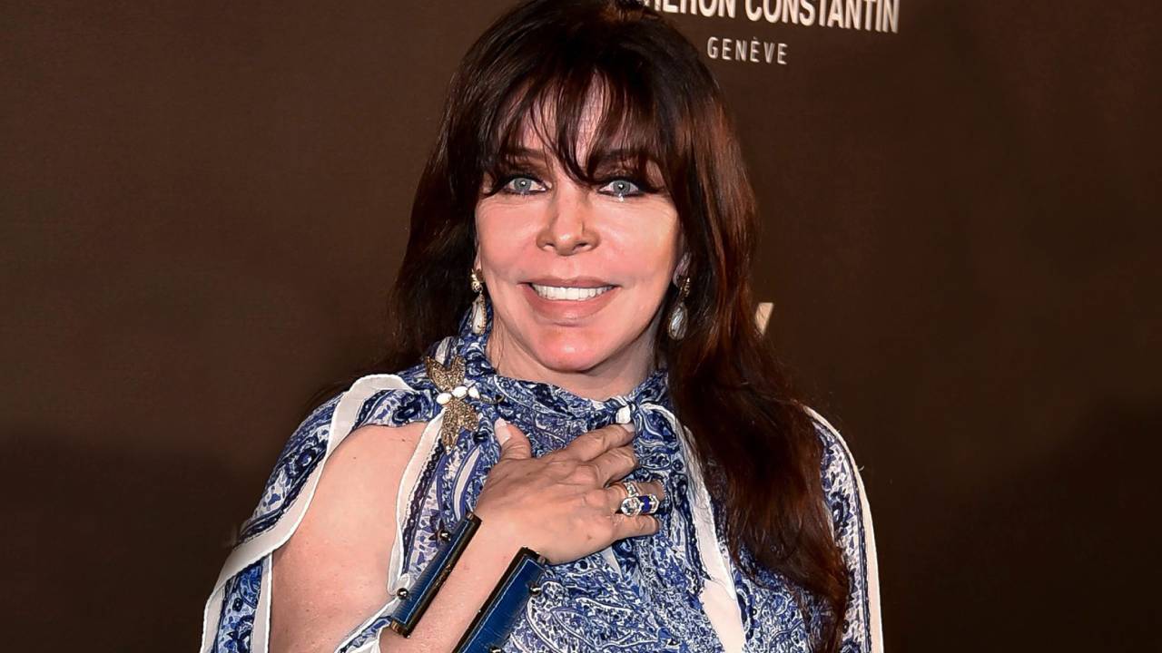 ¿Sabías que una colonia en México lleva el nombre de la Verónica Castro ...