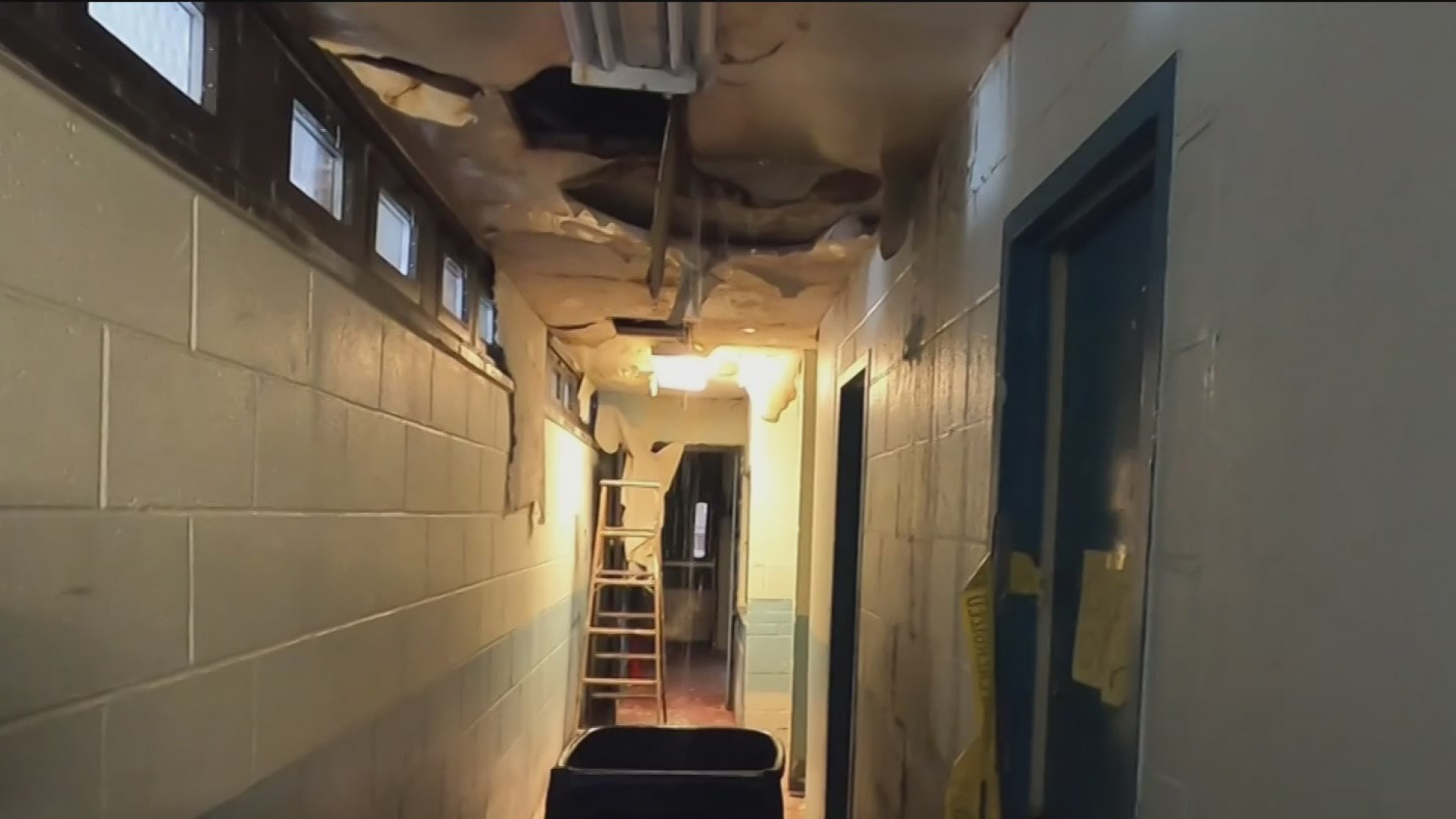 Denuncian las deplorables condiciones de un edificio de vivienda ...