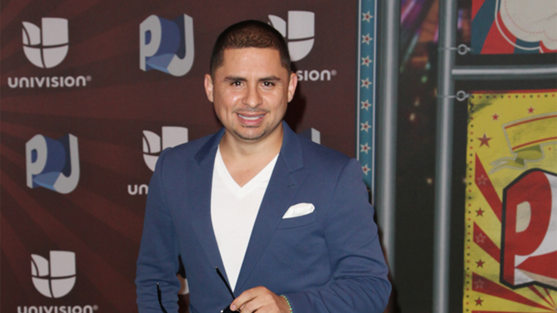 A Larry no le planchan, lo tiene que hacer solito | Premios Juventud ...