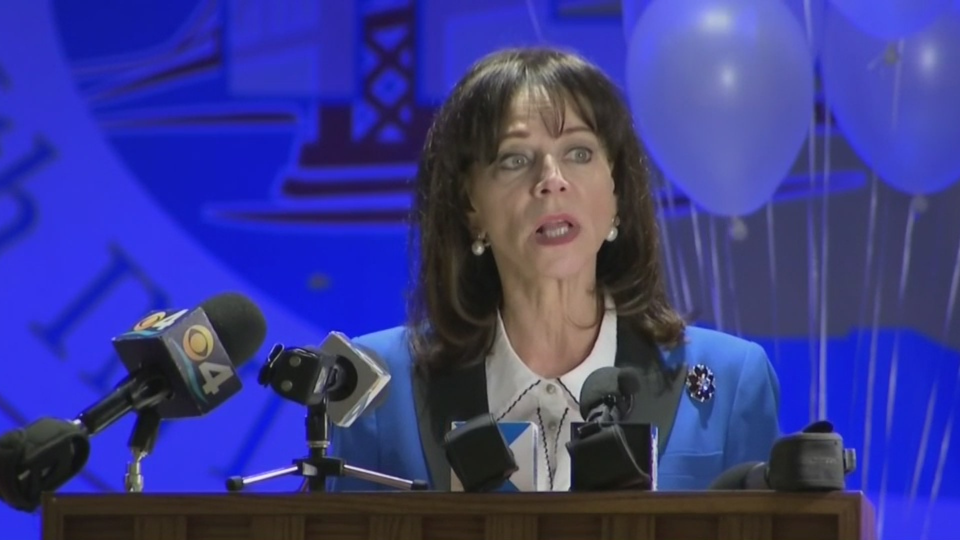 Katherine Fernández Rundle celebra su reelección como fiscal estatal de ...