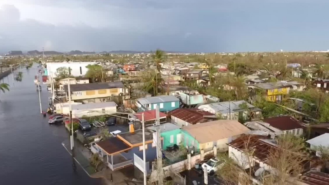 Imágenes aéreas muestran a Cataño, en Puerto Rico, bajo agua tras el ...