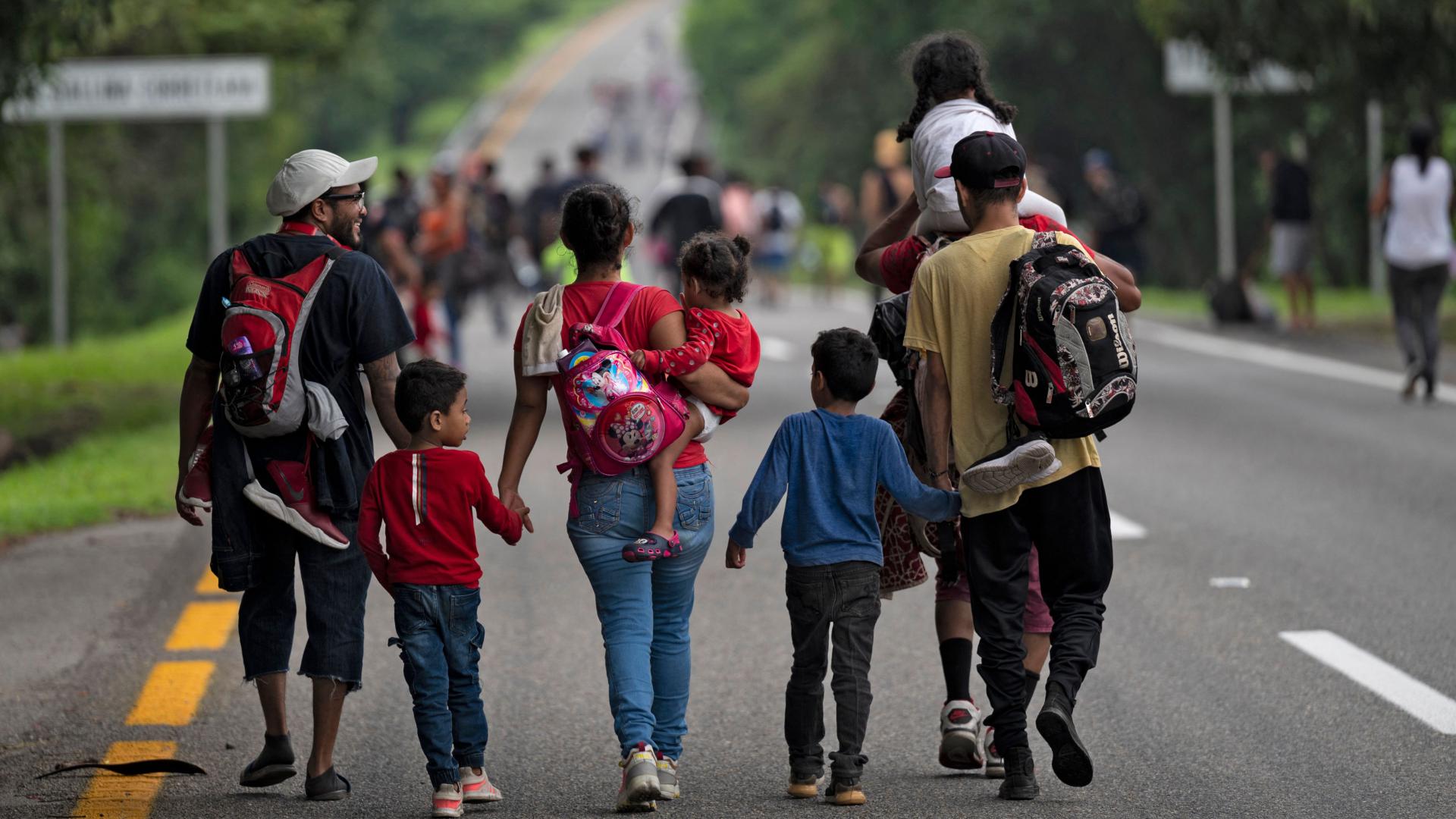 Guatemala está bloqueando el paso de migrantes que pretenden llegar ...