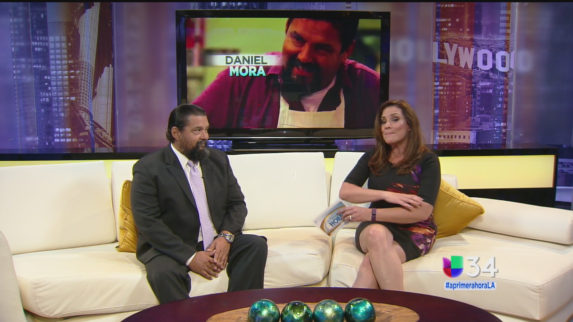 El actor Daniel Mora nos habla de la serie “Sinverguenzas” | Video ...