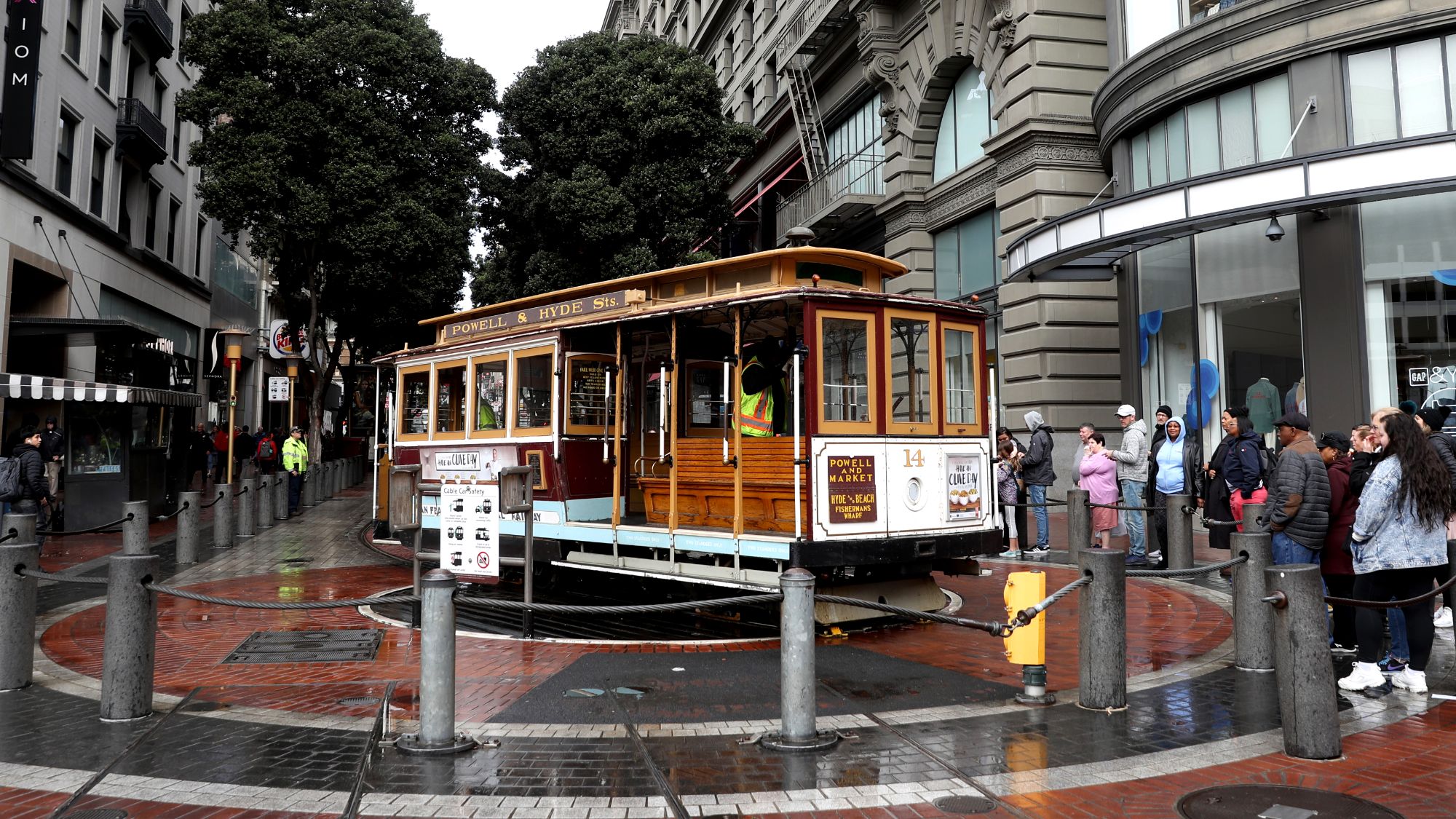 Cuándo volverán a operar los tranvías de San Francisco | Video ...
