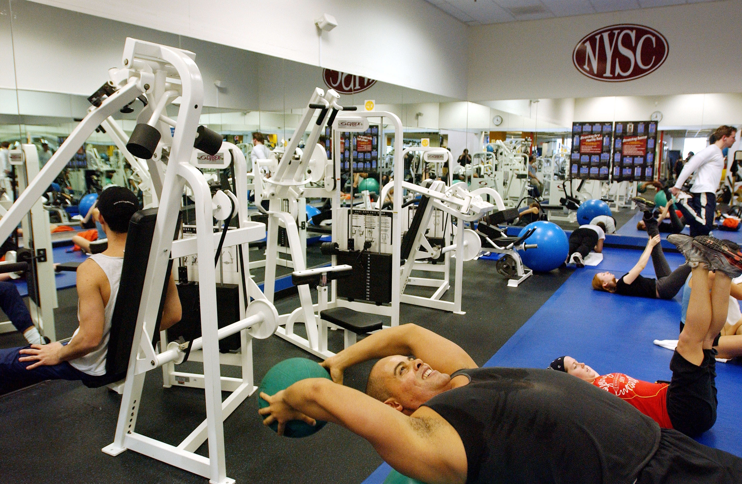 Los gimnasios de Nueva York pueden reabrir tan pronto como el 24 de ...