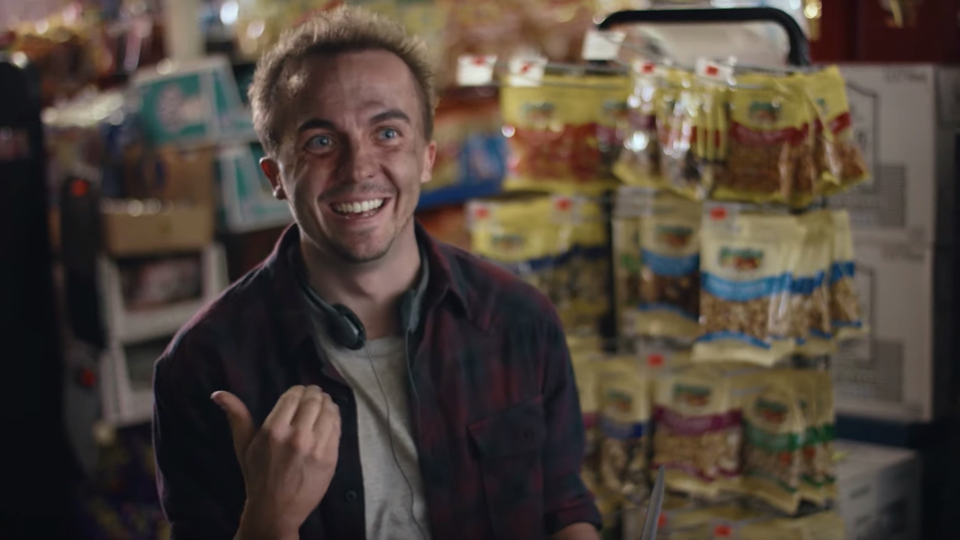 Asco y miedo: Frankie Muniz protagoniza la película de horror 'The ...