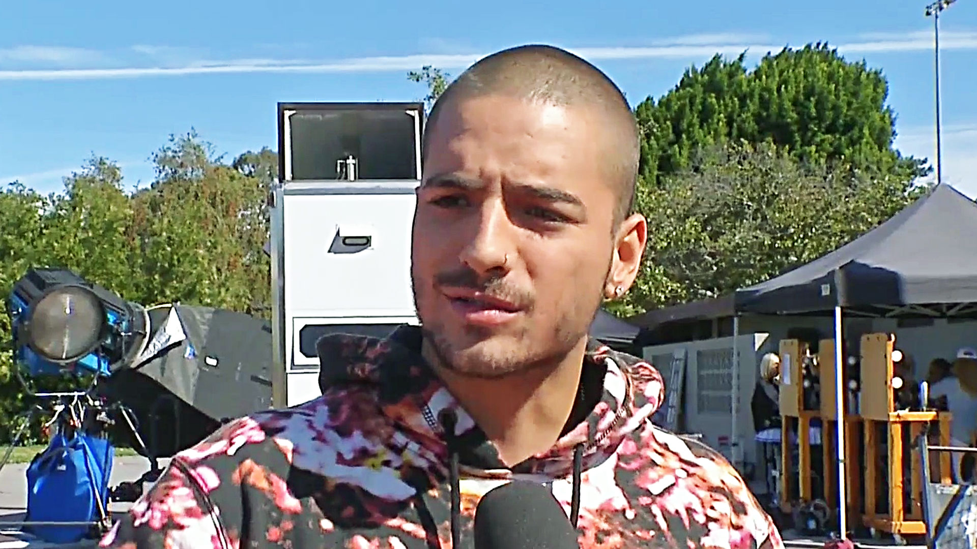 ¡A Maluma le hicieron el feo por estar tatuado! | Shows Sal y Pimienta ...