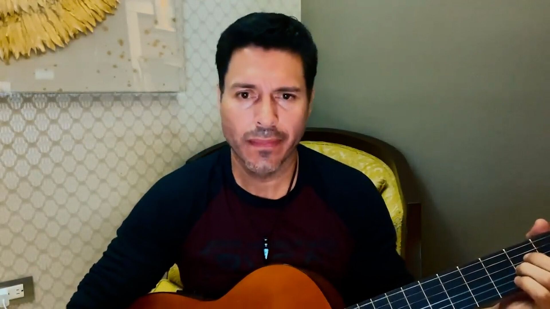 Walo Silvas de la Banda MS se echa impresionante cover de Luis Miguel ...
