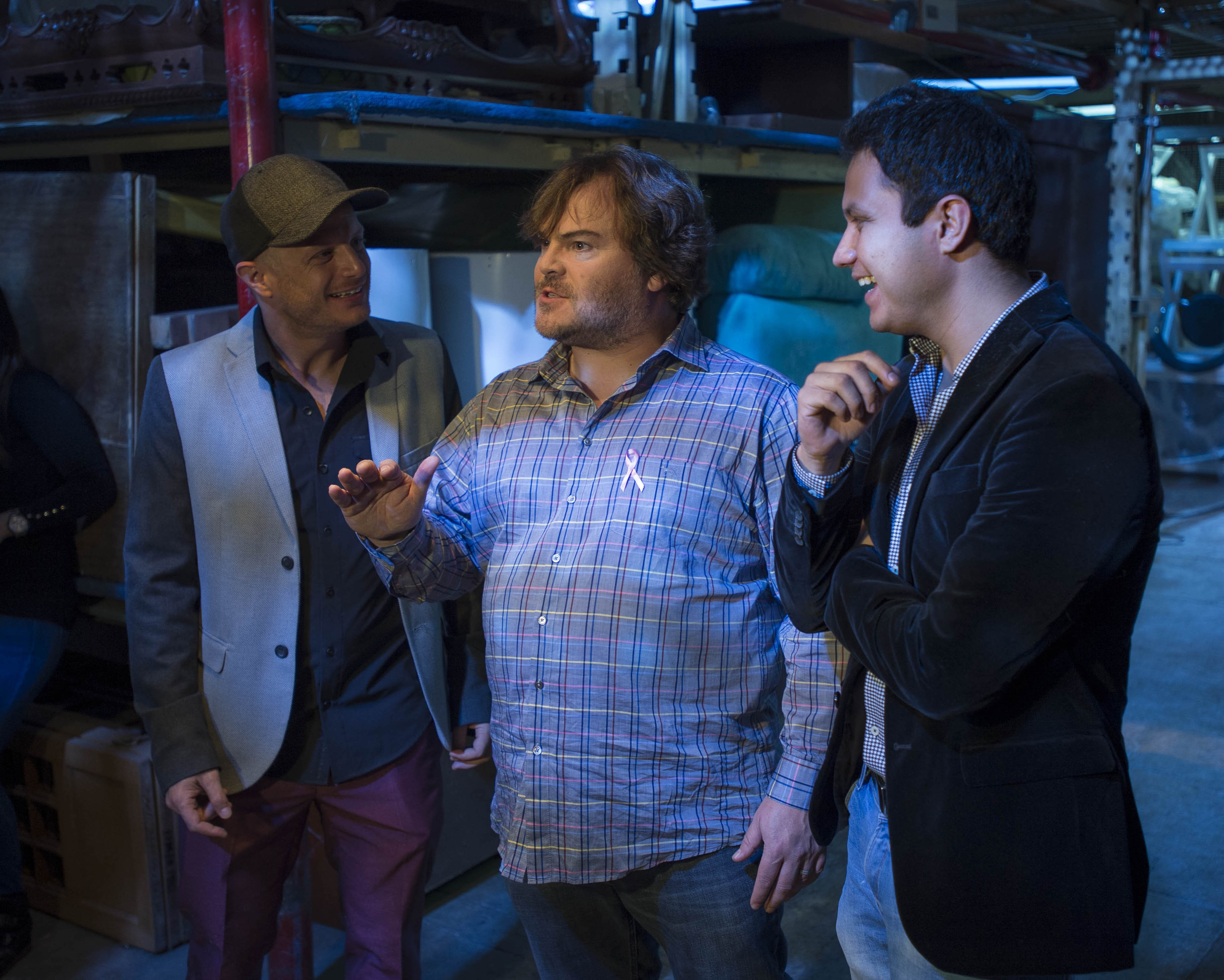 Jack Black visita PARODIANDO 'Noches de traje' | Home Televisa Series y ...