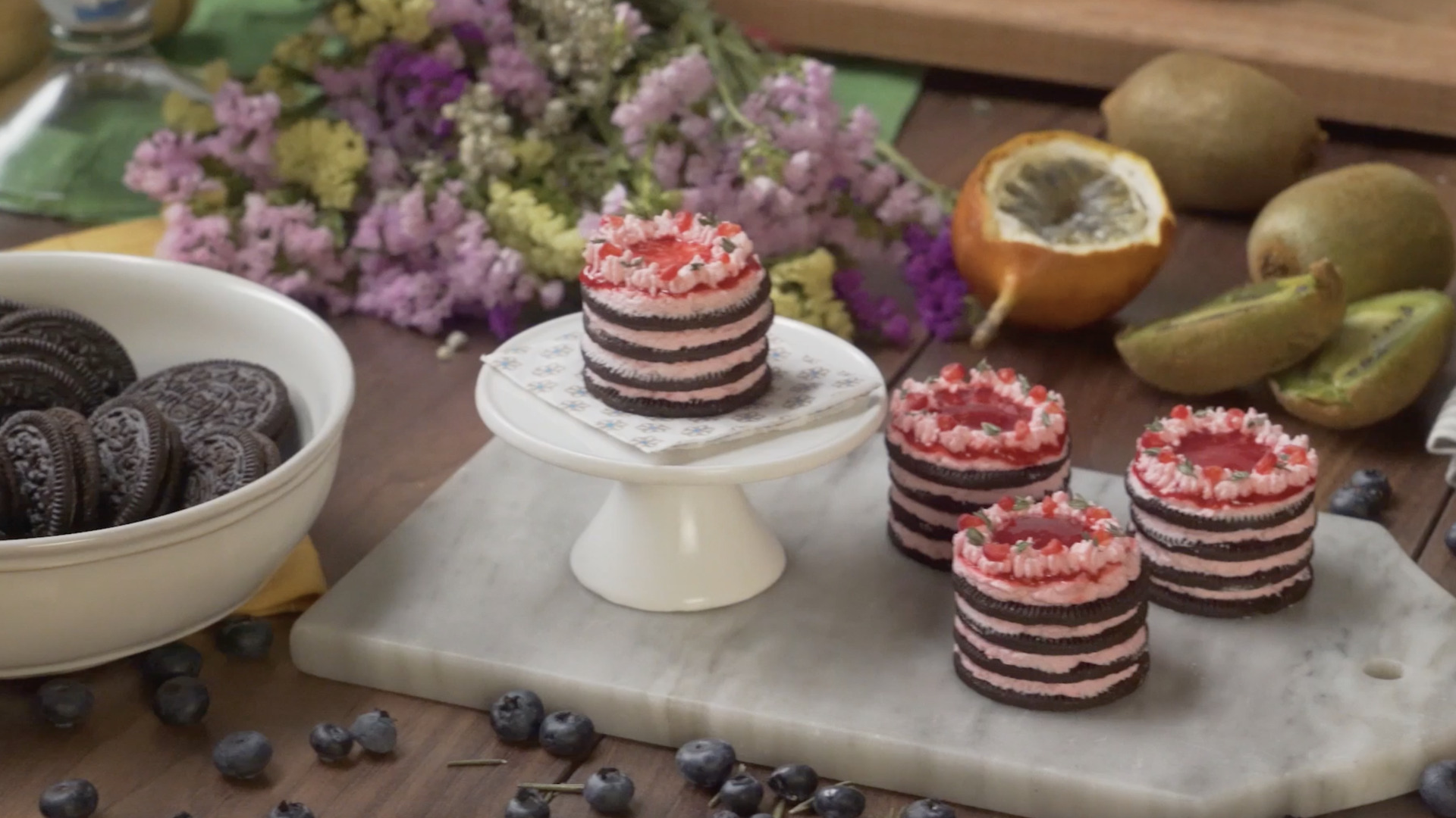 Receta Mini pastel de galleta y frambuesa | Delicioso | Univision