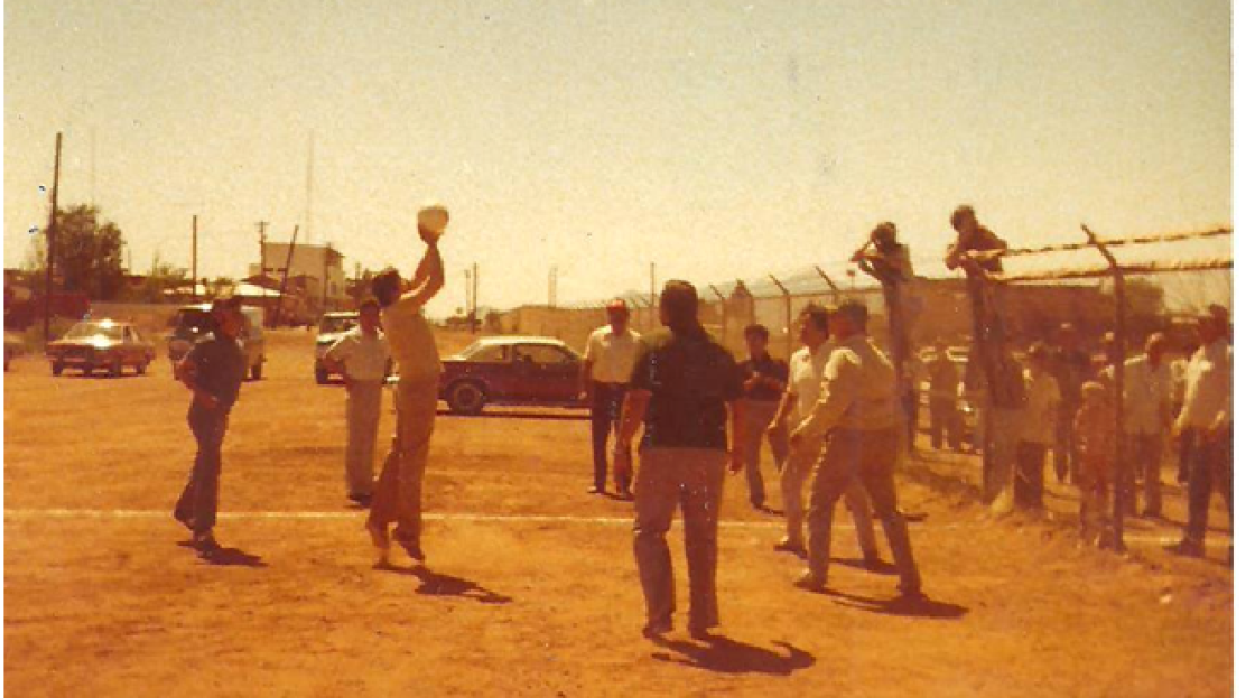 When neighbors played volleyball over the U.S.-Mexico border fence ...