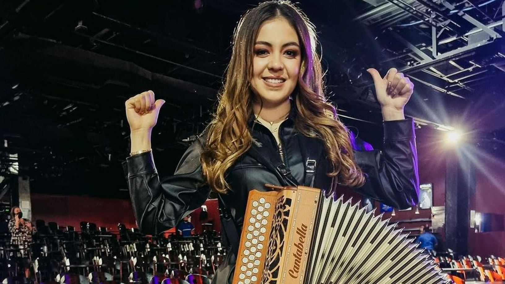 Janeth Valenzuela celebró con tequila mientras grabó su nuevo video ...