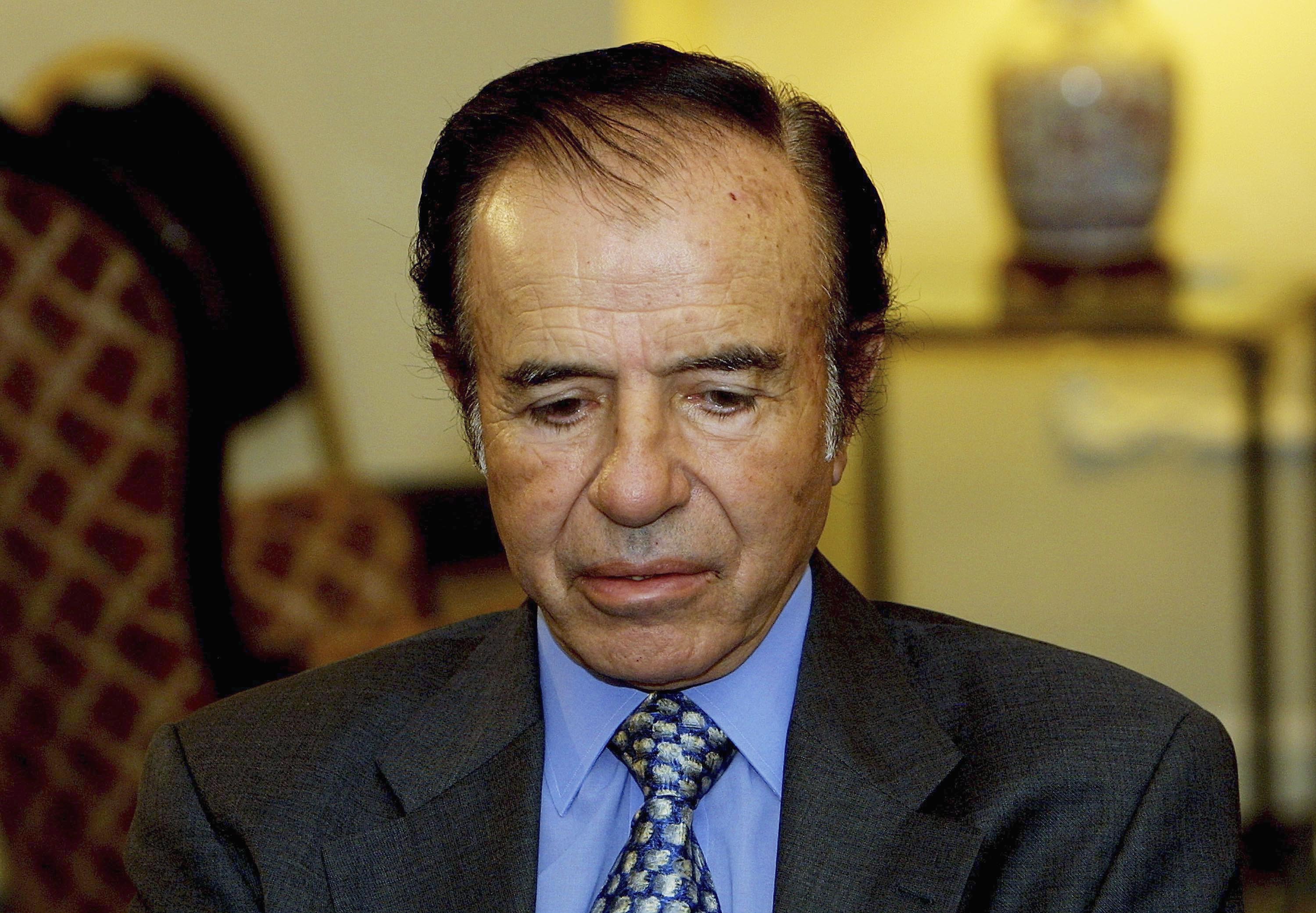 Menem es condenado a prisión por pagos ilegales en su presidencia ...