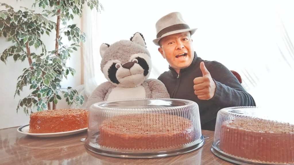 El Mago Rody ahora vende pasteles por la pandemia | Shows Comediantes ...